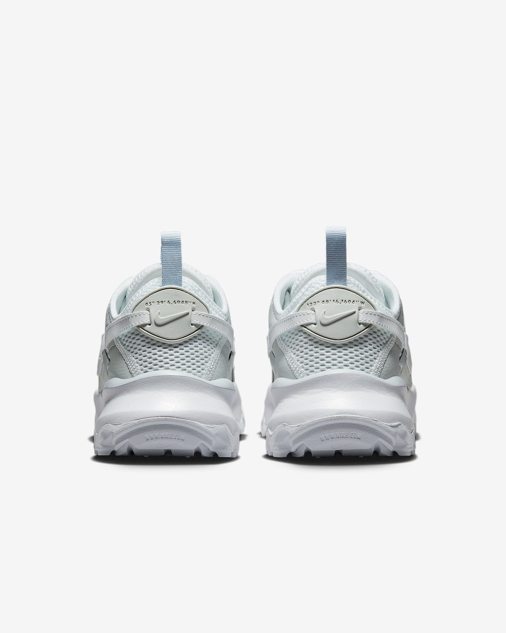 Nike TC 7900 Premium 2 Women's Shoes. Nike BE