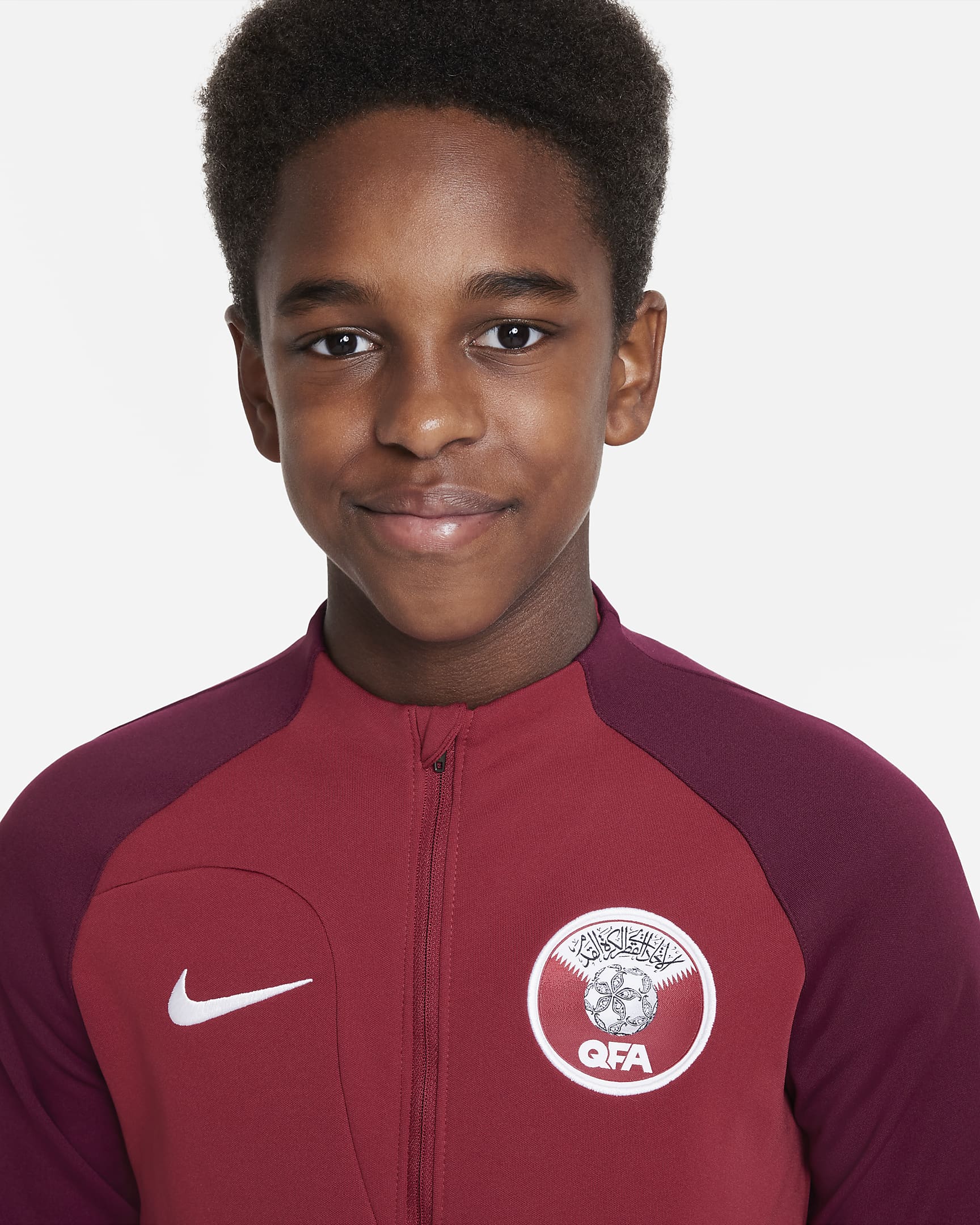 Qatar Academy Pro Older Kids' Nike Football Jacket. Nike PT