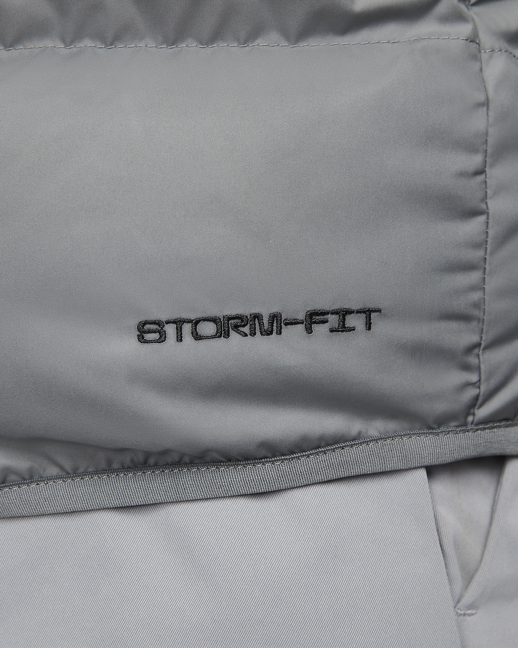 Colete com isolamento Nike Storm-FIT Windrunner para homem. Nike PT