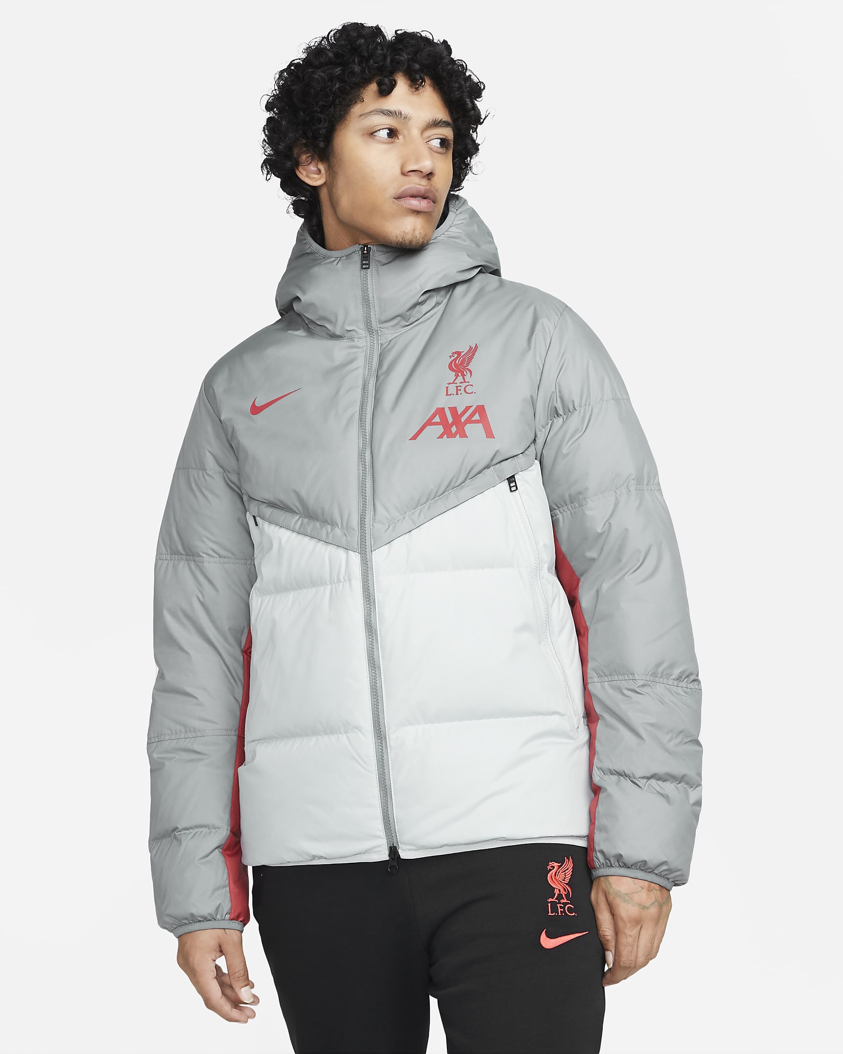 Liverpool F.C. Strike Men's Nike Storm-FIT Down Football Jacket. Nike NL