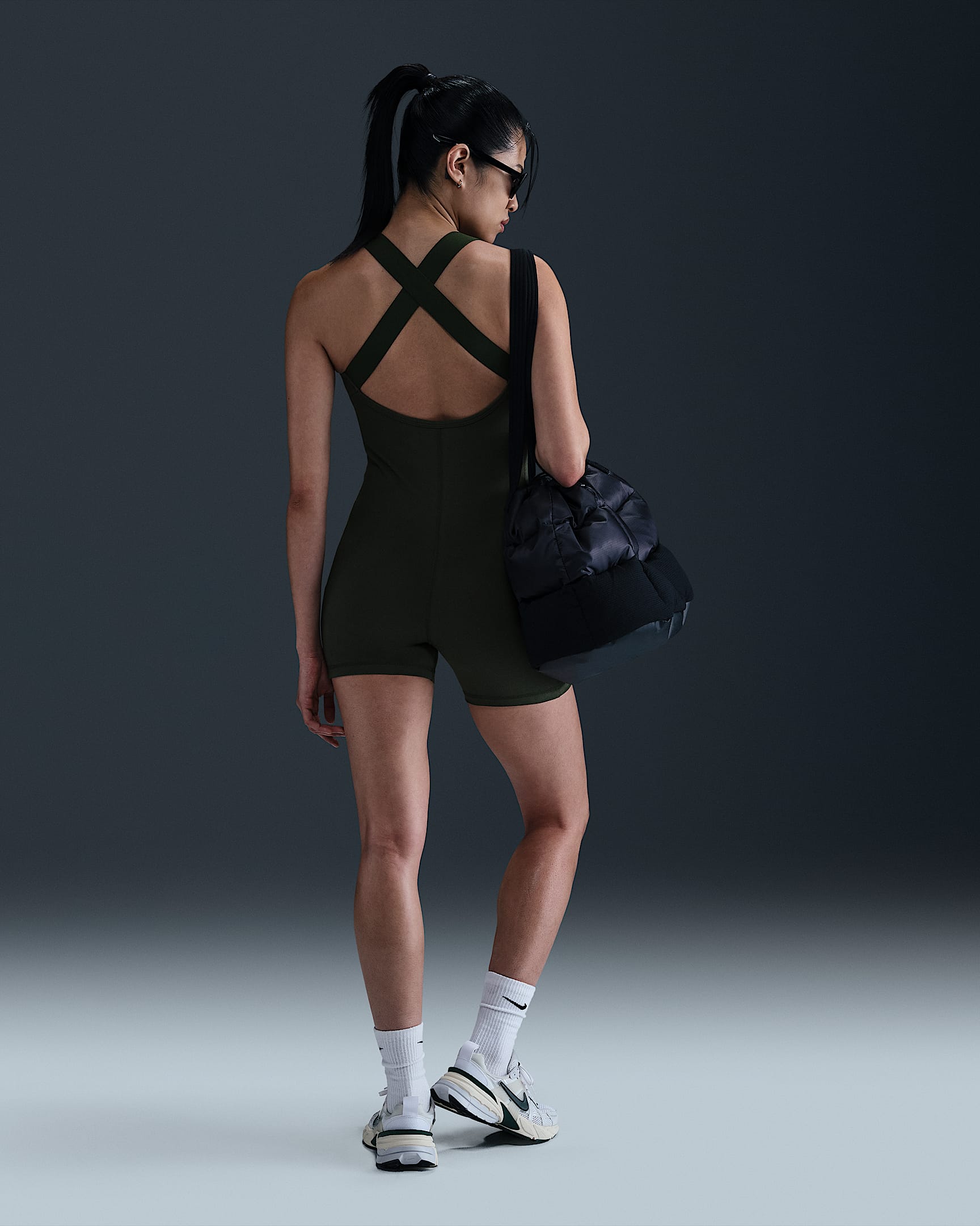 Body Nike Sportswear pour Femme. Nike BE