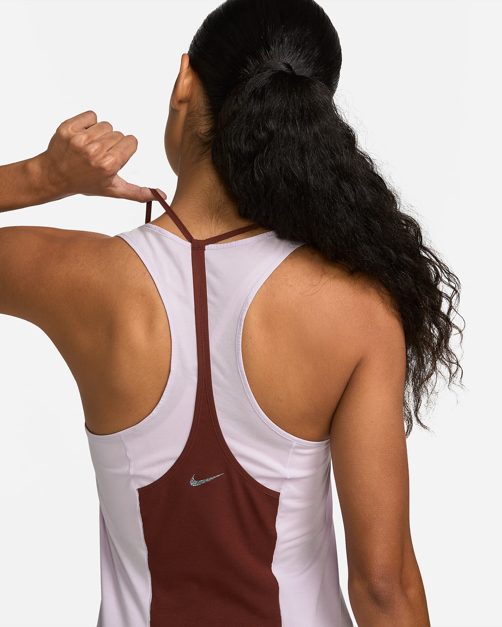 Nike Yoga Dri-FIT Luxe Women's Ribbed Tank. Nike SK