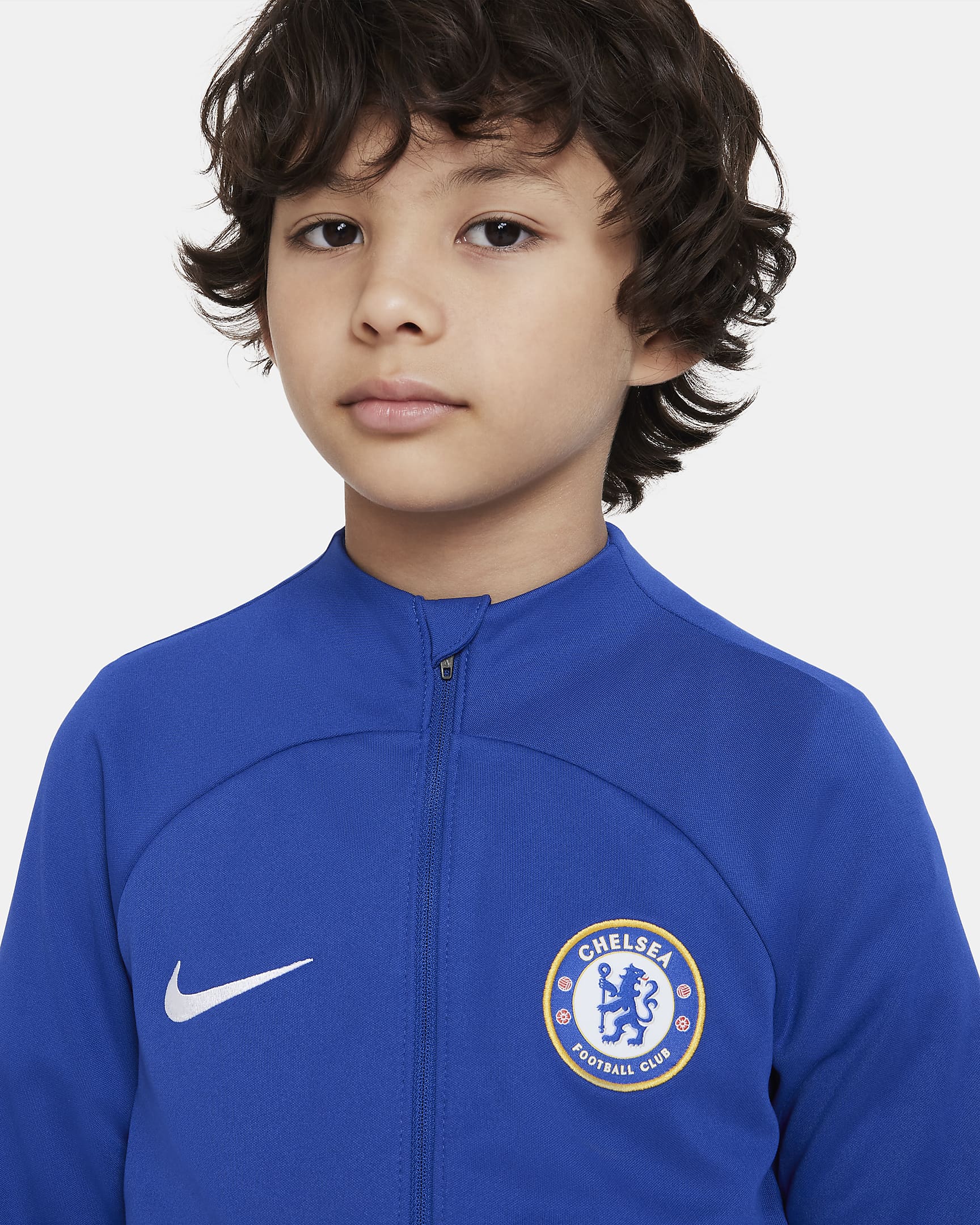 Chelsea F.C. Academy Pro Older Kids' Nike Dri-FIT Football Tracksuit. Nike NZ