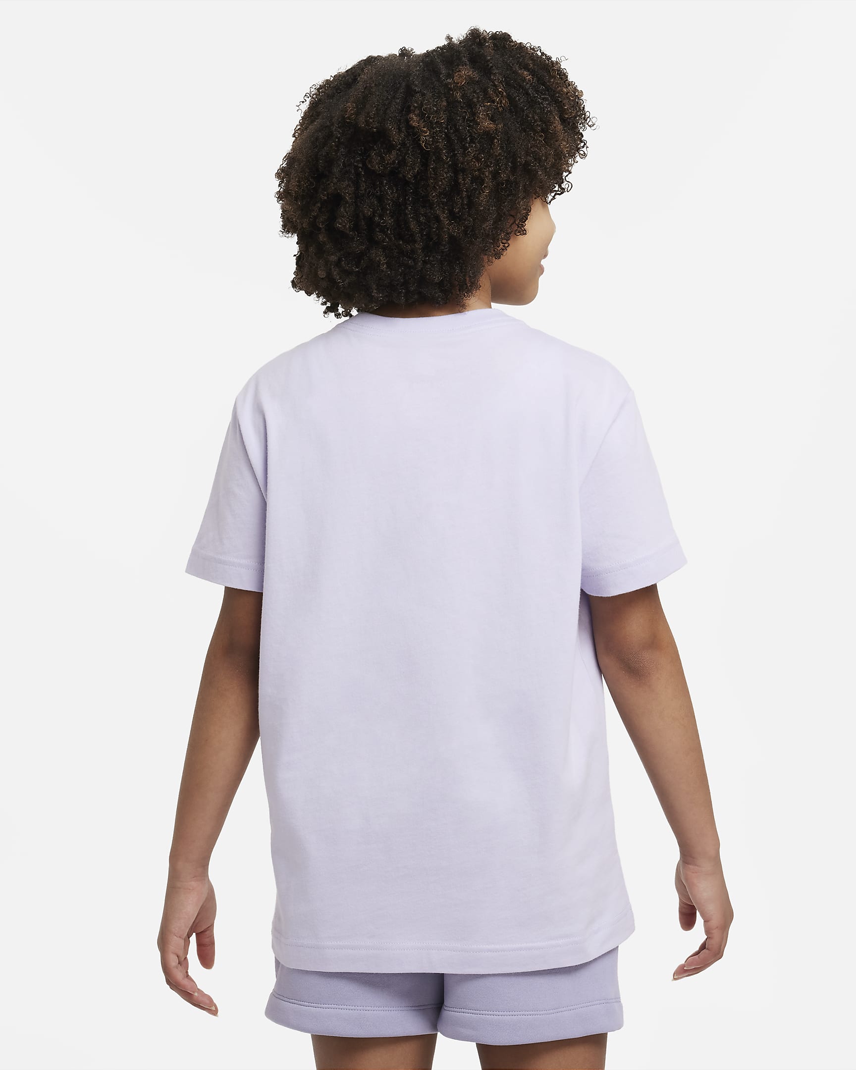 Nike Sportswear Older Kids' (Girls') T-Shirt. Nike VN