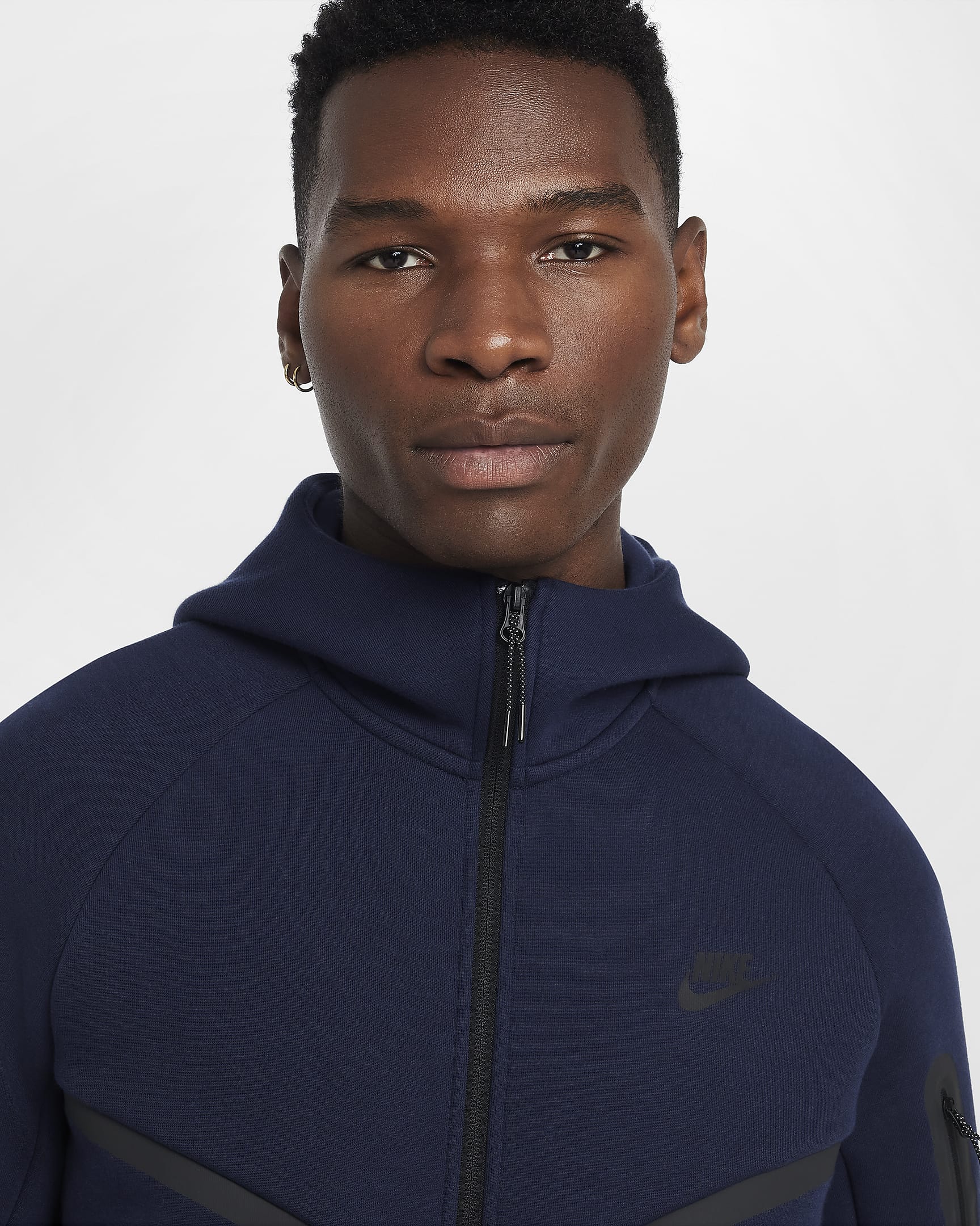 Sweat à capuche et zip Windrunner Nike Tech pour homme. Nike BE