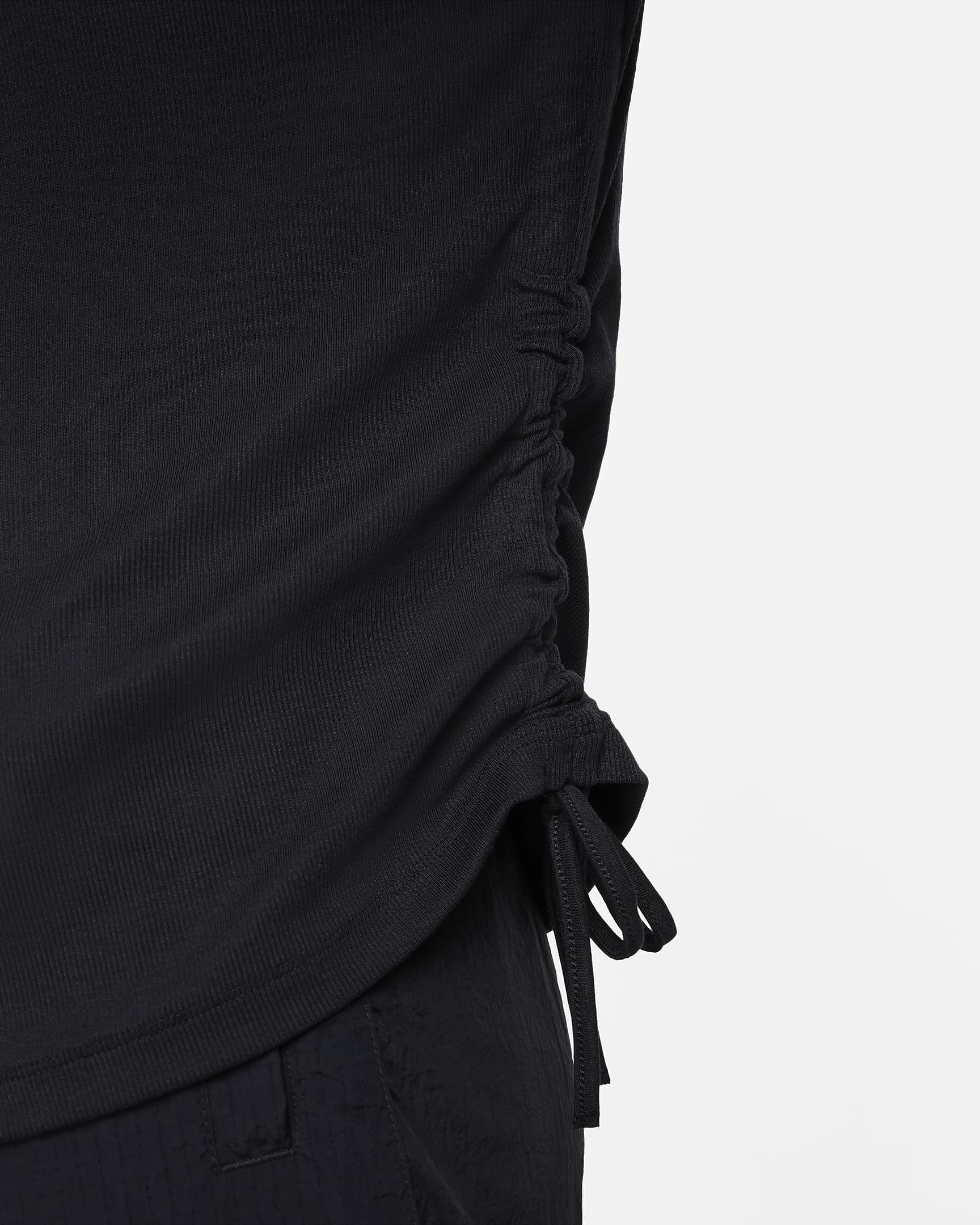 Nike Sportswear Essential Women's Ribbed Long-Sleeve Mod Crop Top (Plus ...