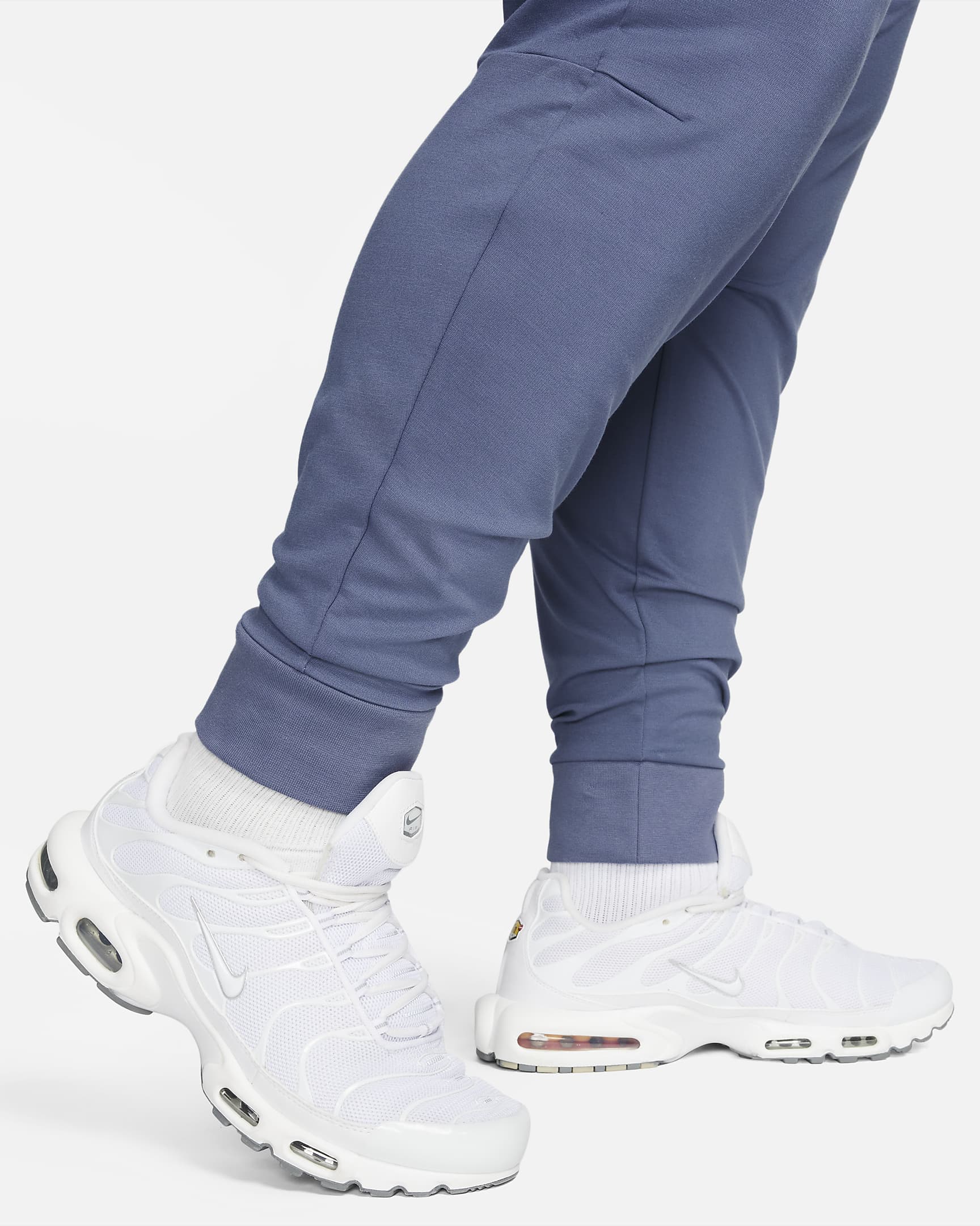 Nike Sportswear Tech Fleece Lightweight Mens Slim Fit Jogger Tracksuit