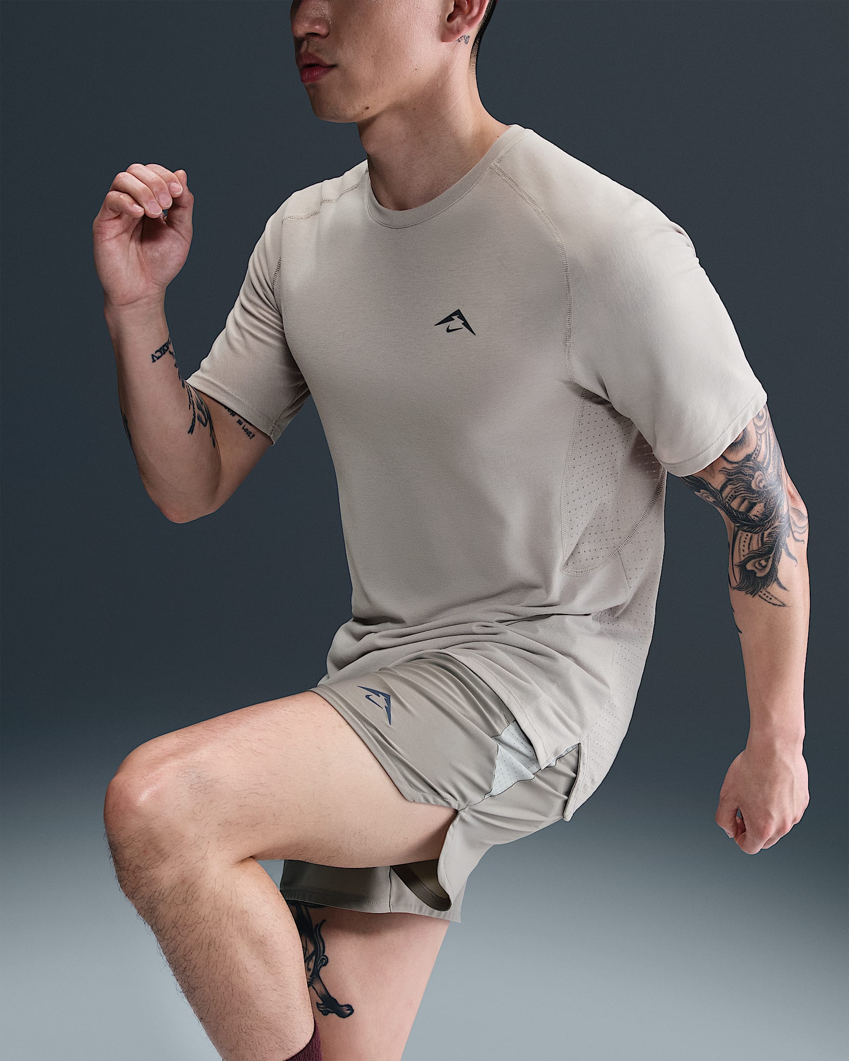 Nike Trail Solar Chase Men's Dri-FIT ADV Short-Sleeve Running Top. Nike ID