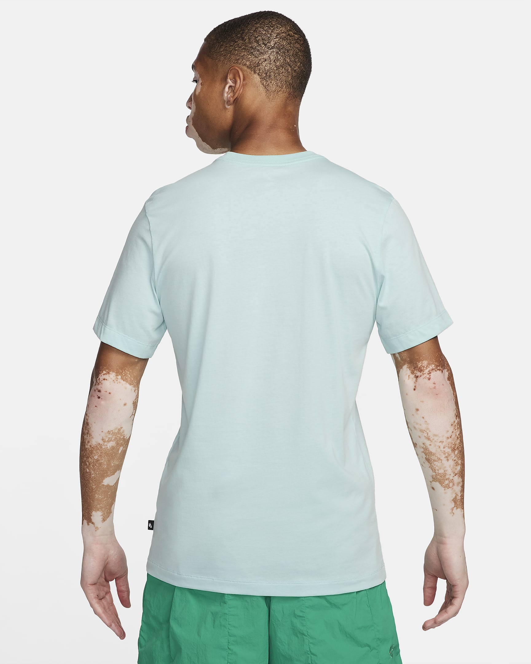Nike Sportswear Men's T-Shirt. Nike.com