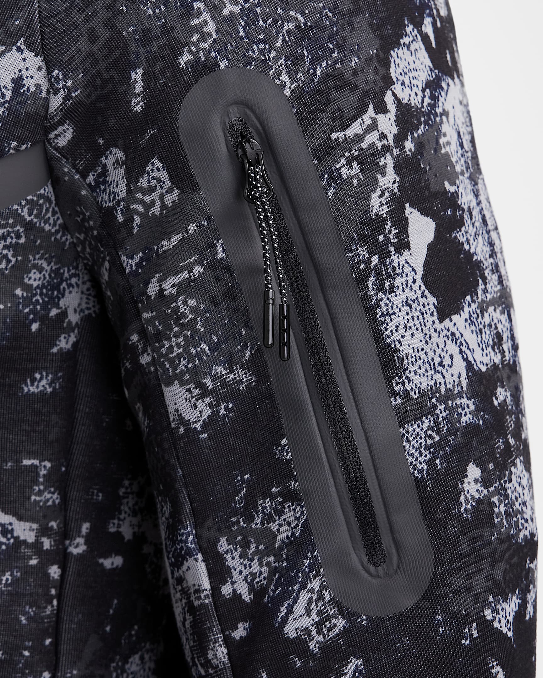 Nike Tech Windrunner Men's Fleece Full-Zip Hoodie. Nike.com