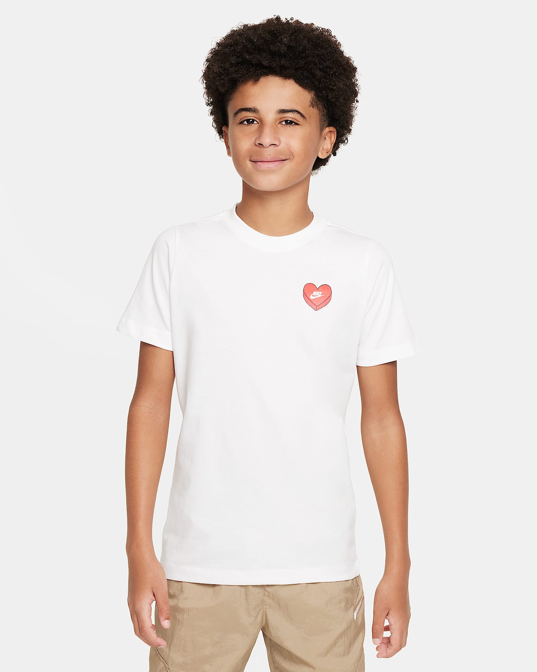 Nike Sportswear Older Kids' T-Shirt. Nike IN
