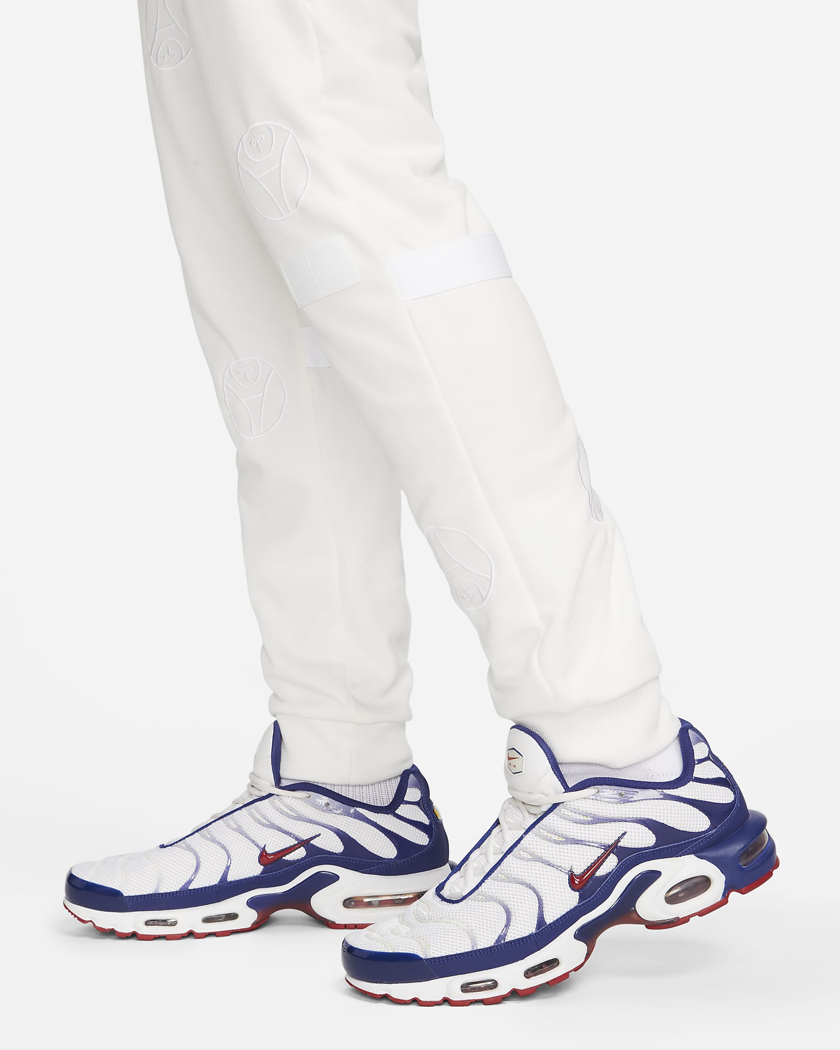 Paris Saint-Germain Men's Nike Dri-FIT Travel Football Pants. Nike SI