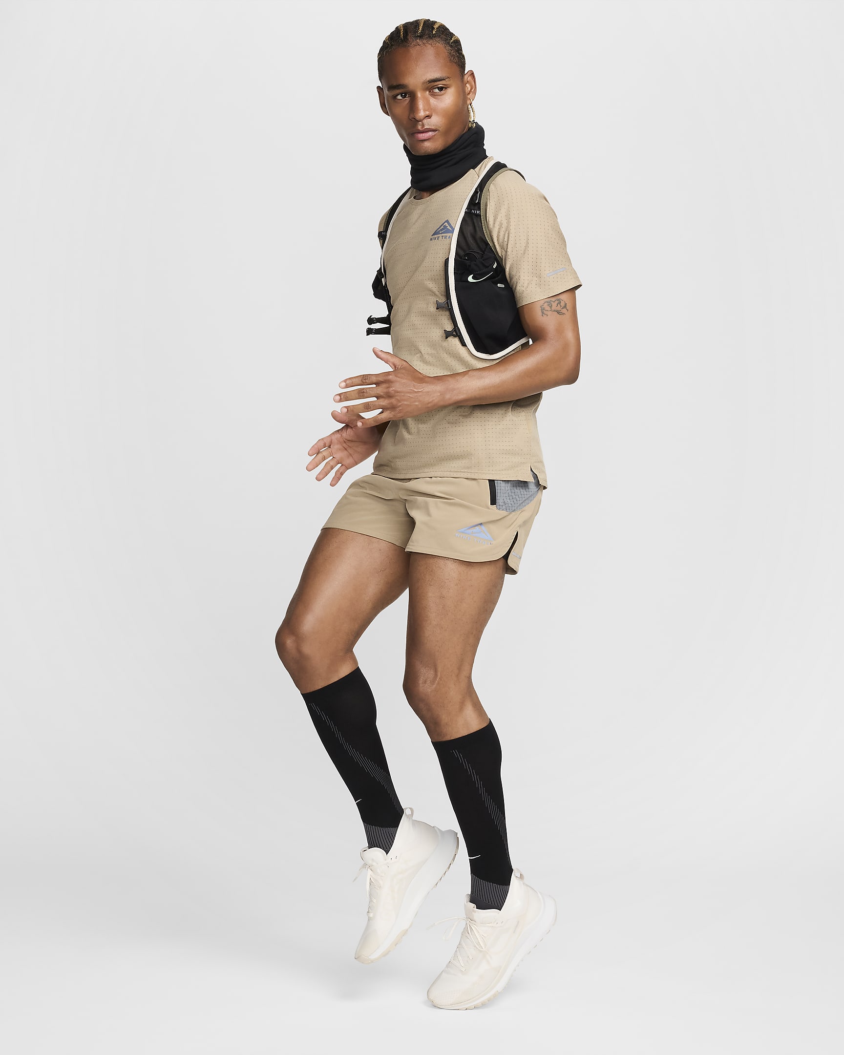 Nike Trail Solar Chase Men's Dri-FIT Short-Sleeve Running Top. Nike.com