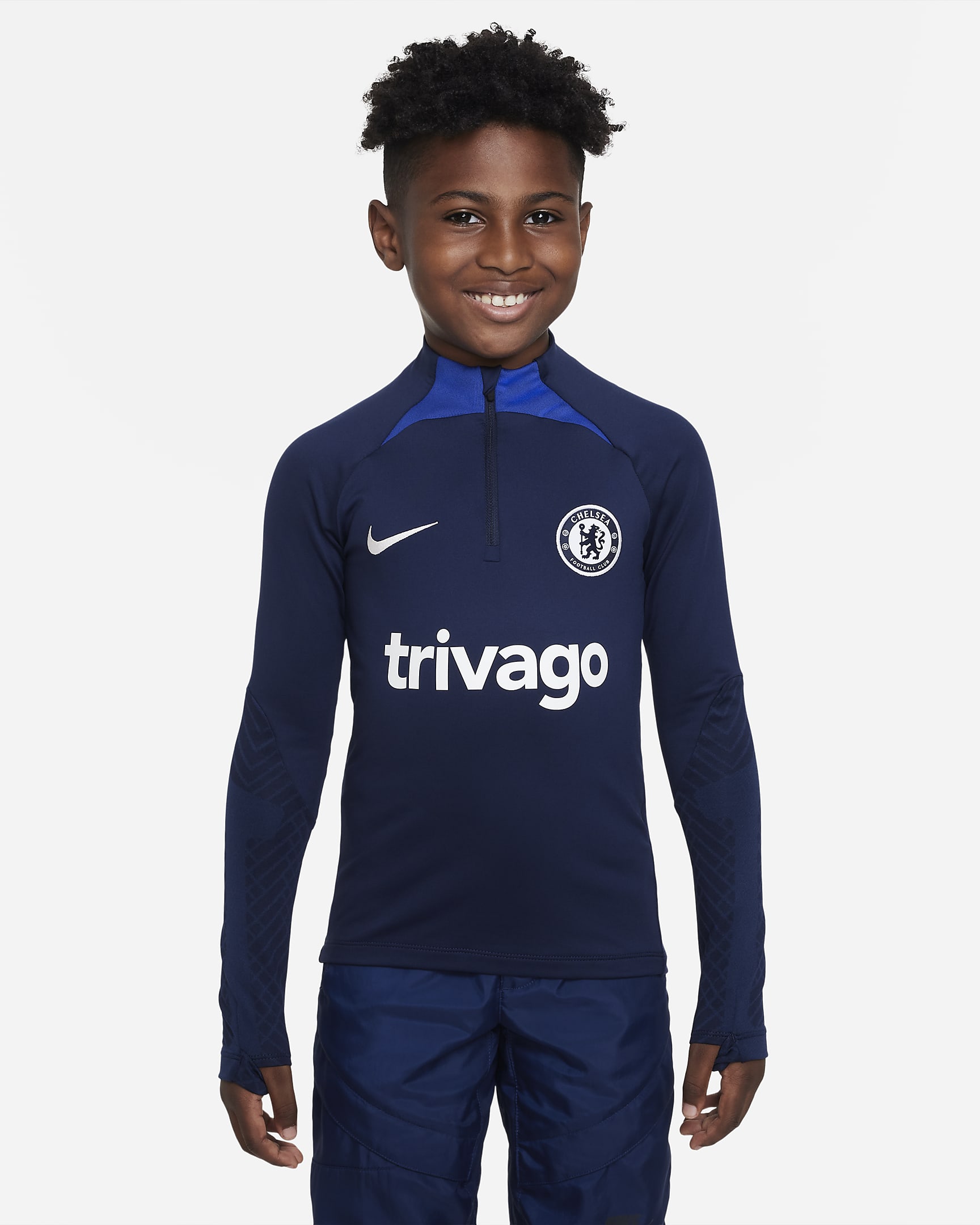 Chelsea F.C. Strike Older Kids' Nike Dri-FIT Football Drill Top. Nike GB