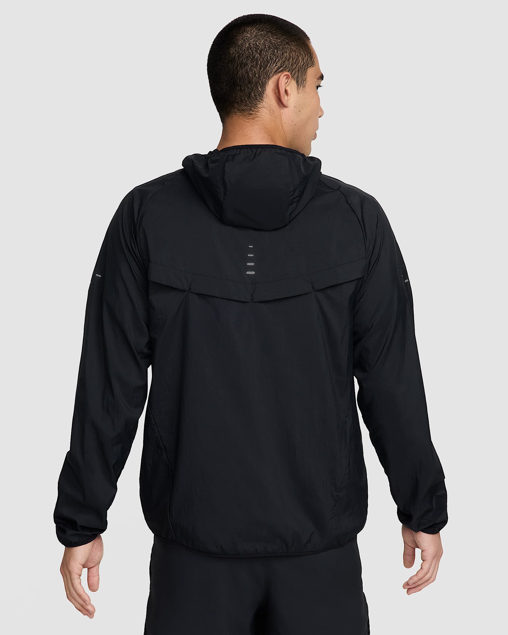 Nike Stride Men's Repel UV Running Jacket. Nike MY