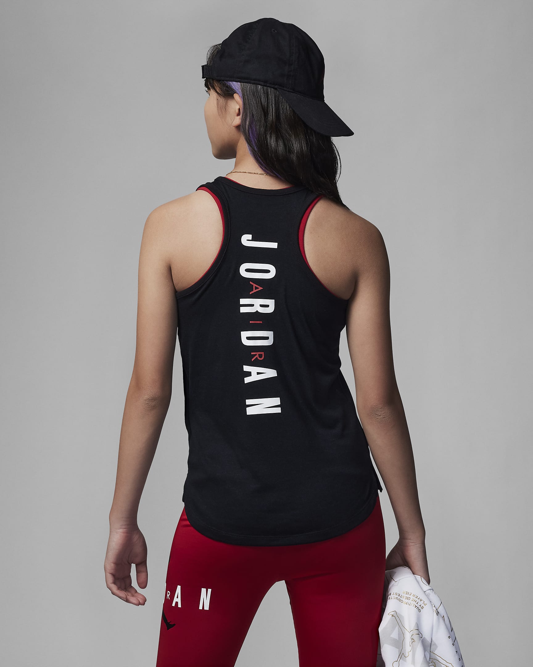 Jordan Older Kids' 2-in-1 Training Tank Top. Nike LU