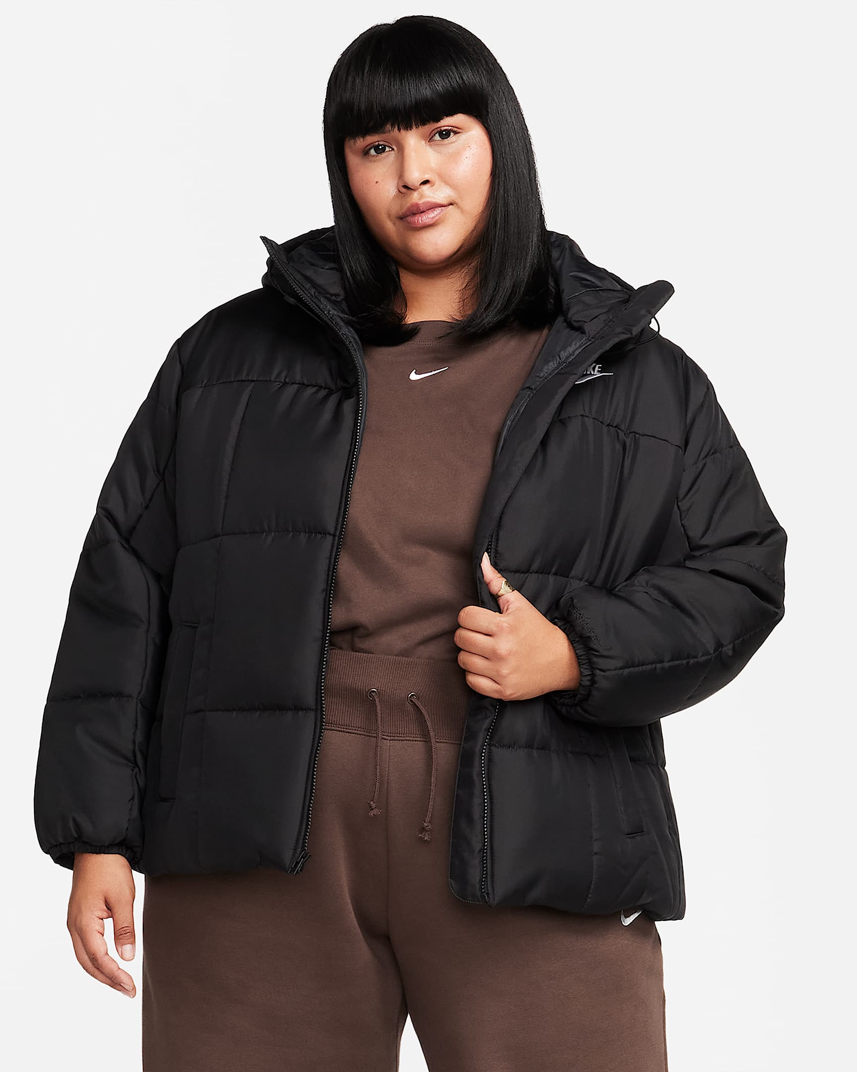 Nike Sportswear Essential Women's Therma-FIT Puffer (Plus Size). Nike RO