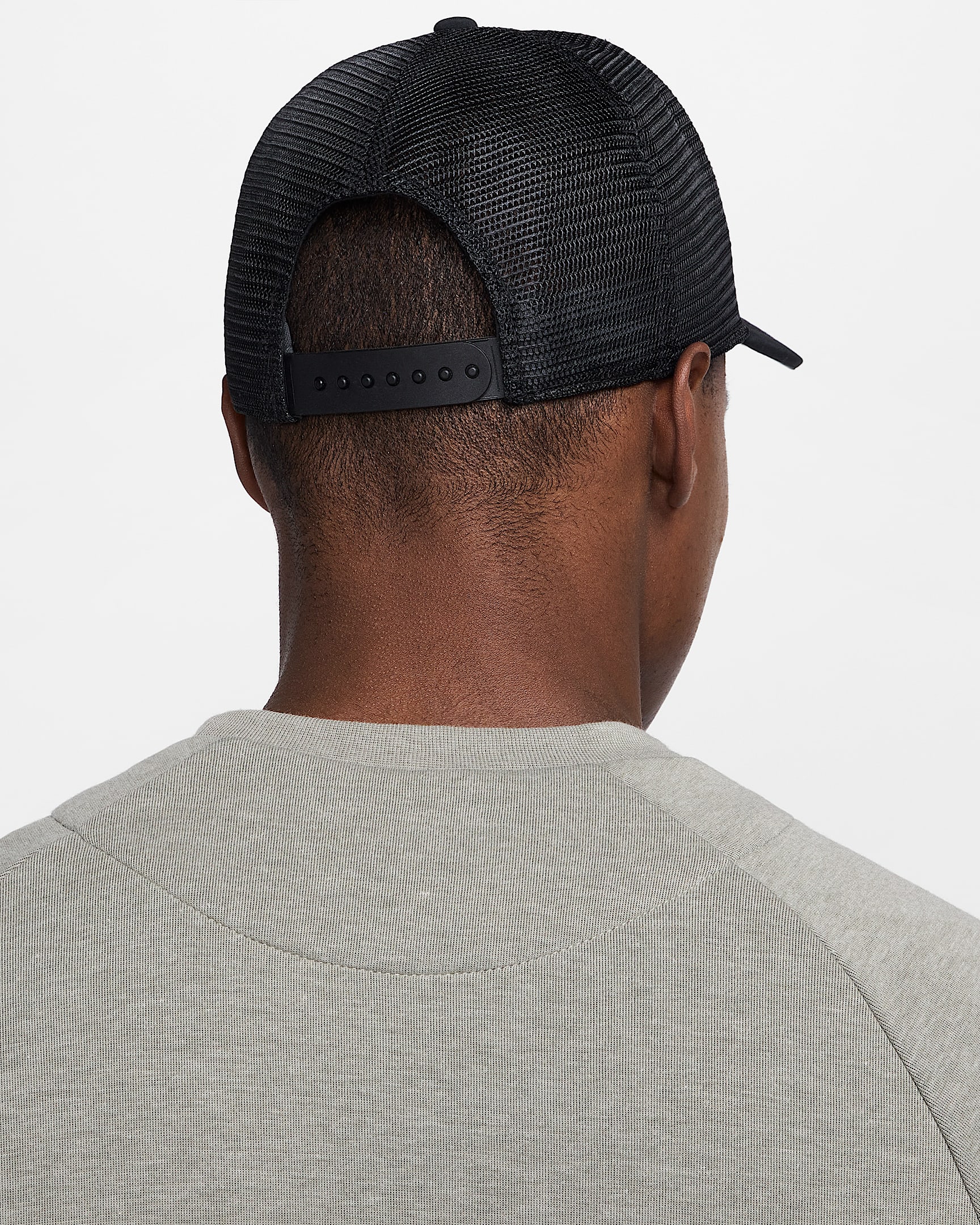 Nike Rise Dri-FIT Trucker Cap. Nike PT