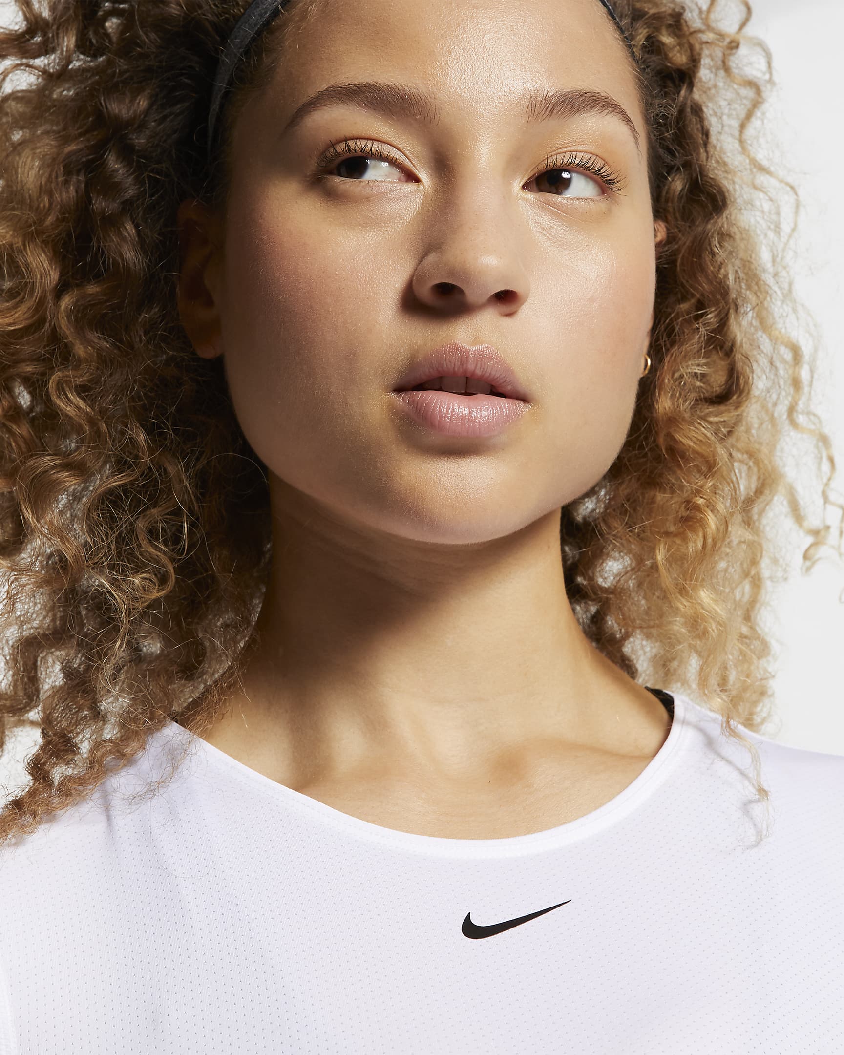 Nike Pro Women's Short-Sleeve Training Top. Nike MY