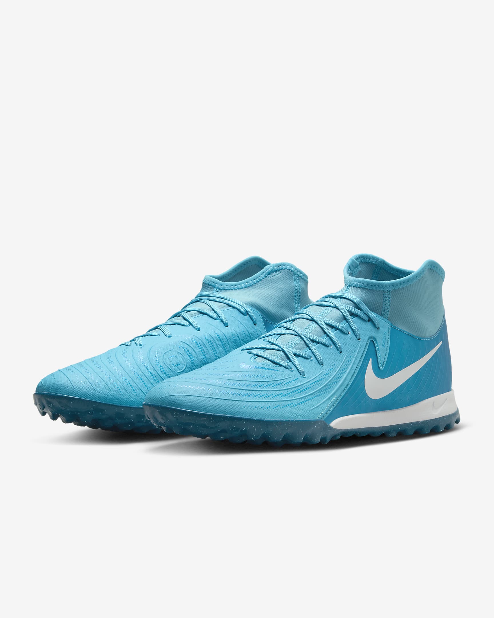 Nike Phantom Luna 2 Academy TF High-Top Football Shoes. Nike ID