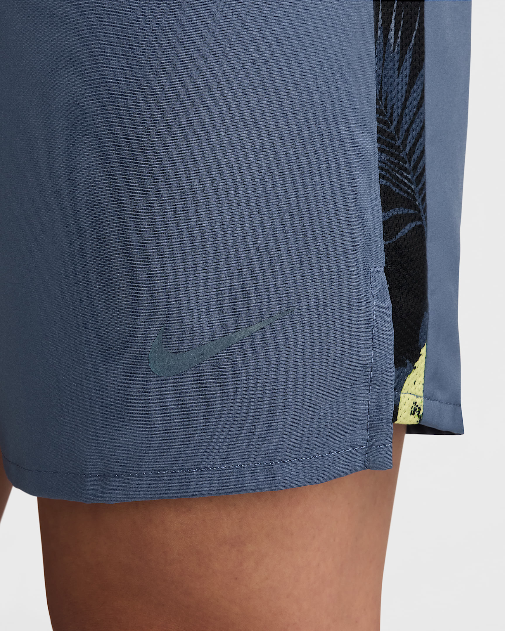 Nike Dri-FIT Challenger Studio '72 Men's 18cm (approx.) Unlined Running ...