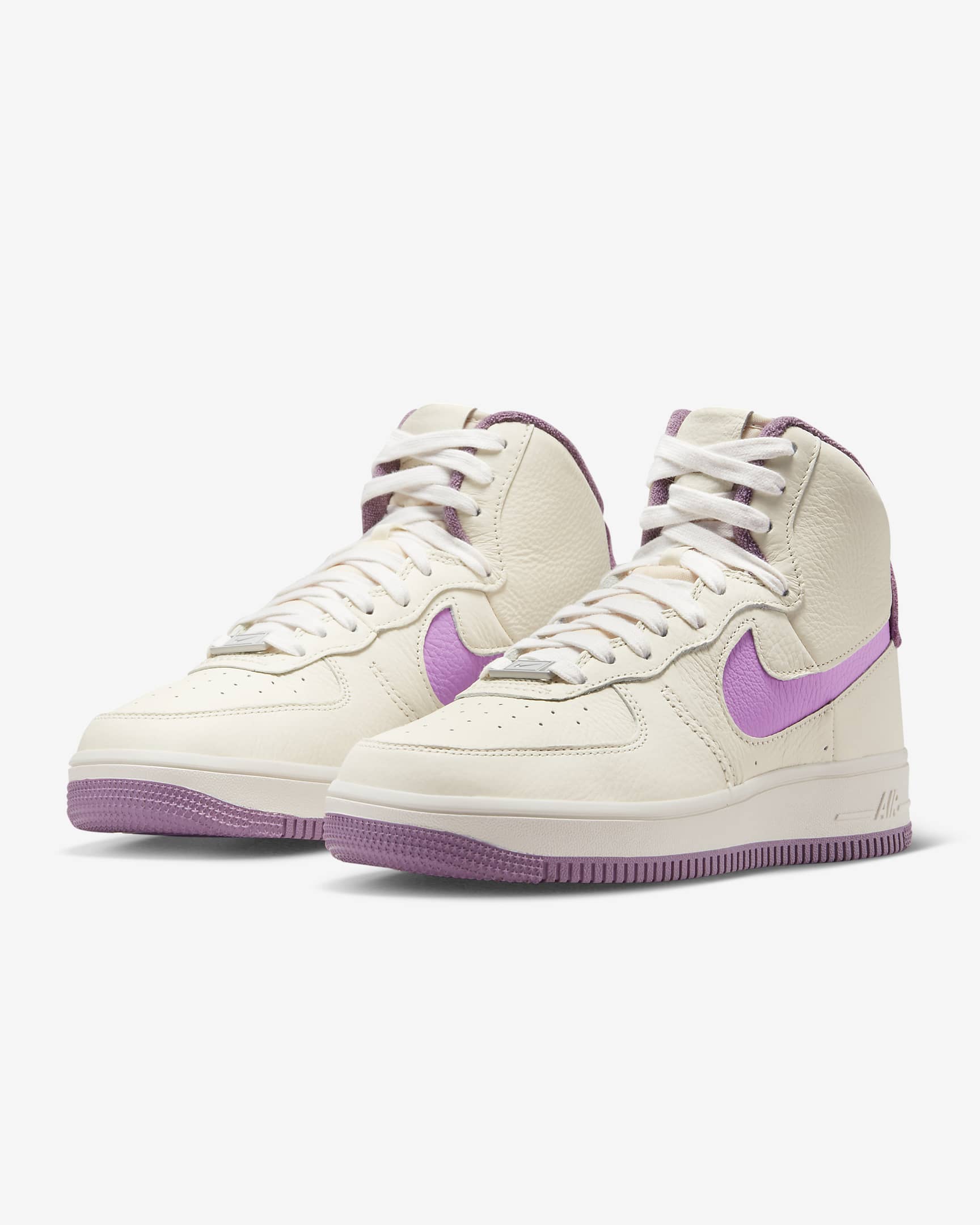 Chaussure Nike Air Force 1 Sculpt pour femme. Nike CH