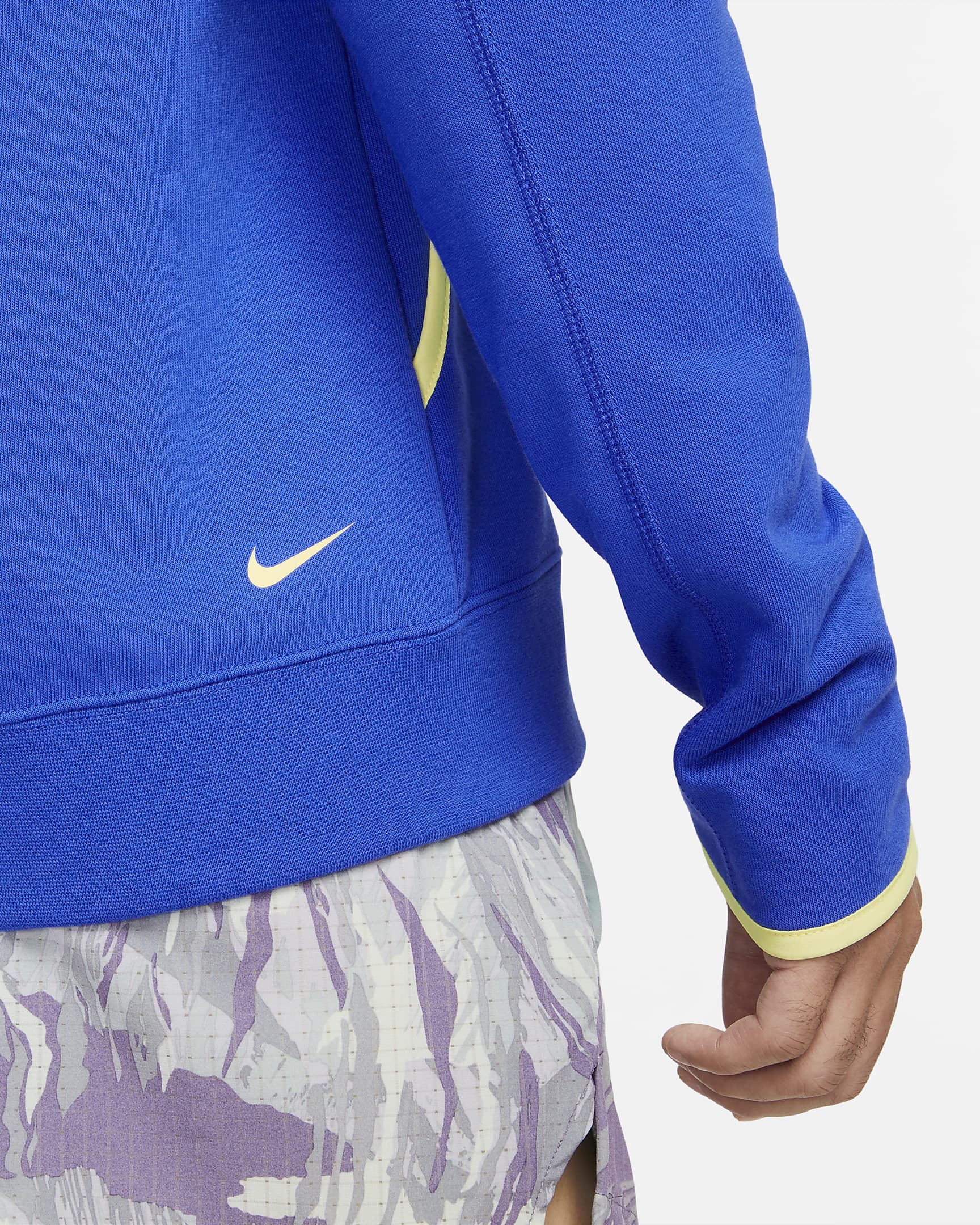 Nike Dri-FIT Trail Men's Pullover Trail-Running Hoodie. Nike PH