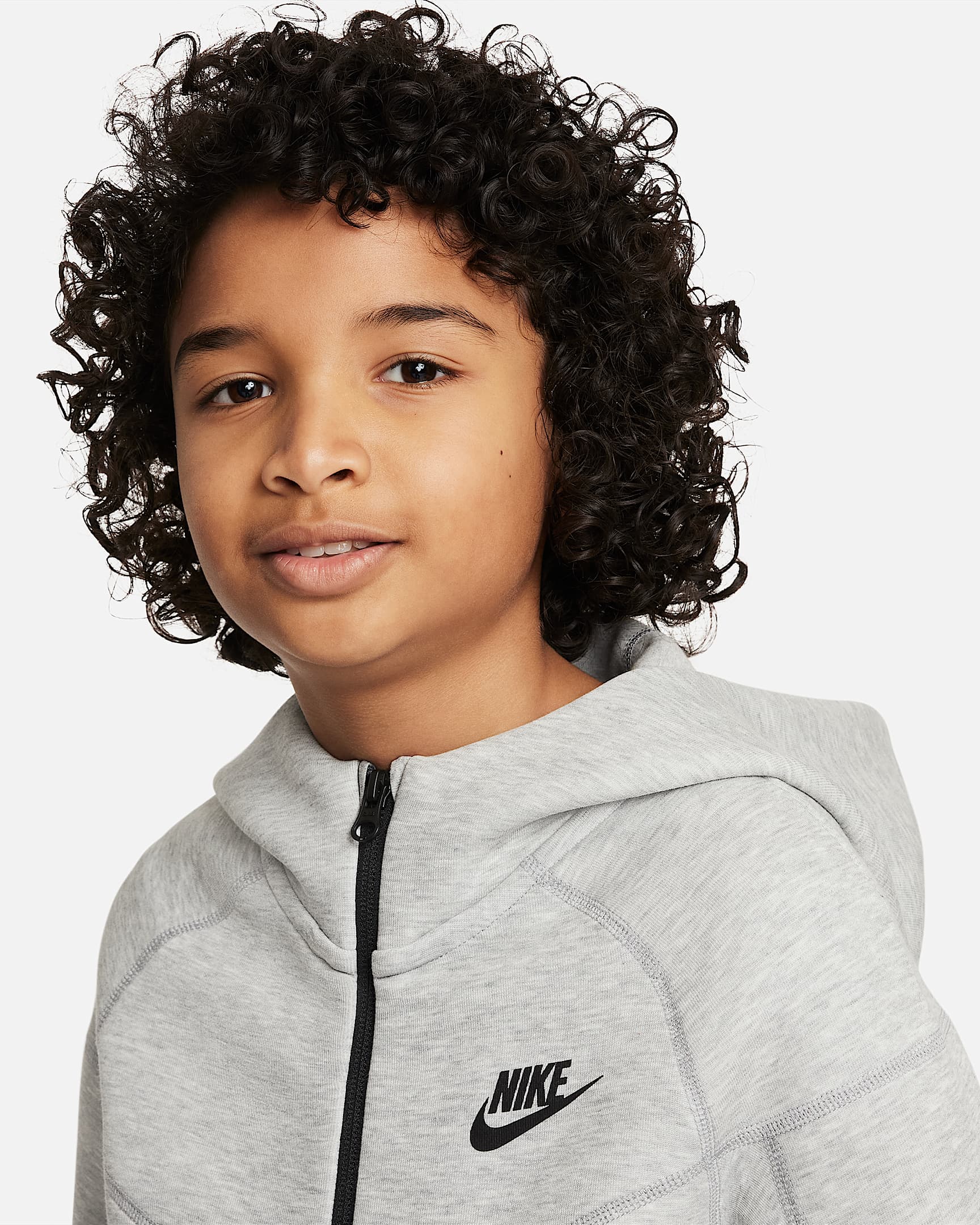 Nike Sportswear Tech Fleece Older Kids' (Boys') Full-Zip Hoodie. Nike PH