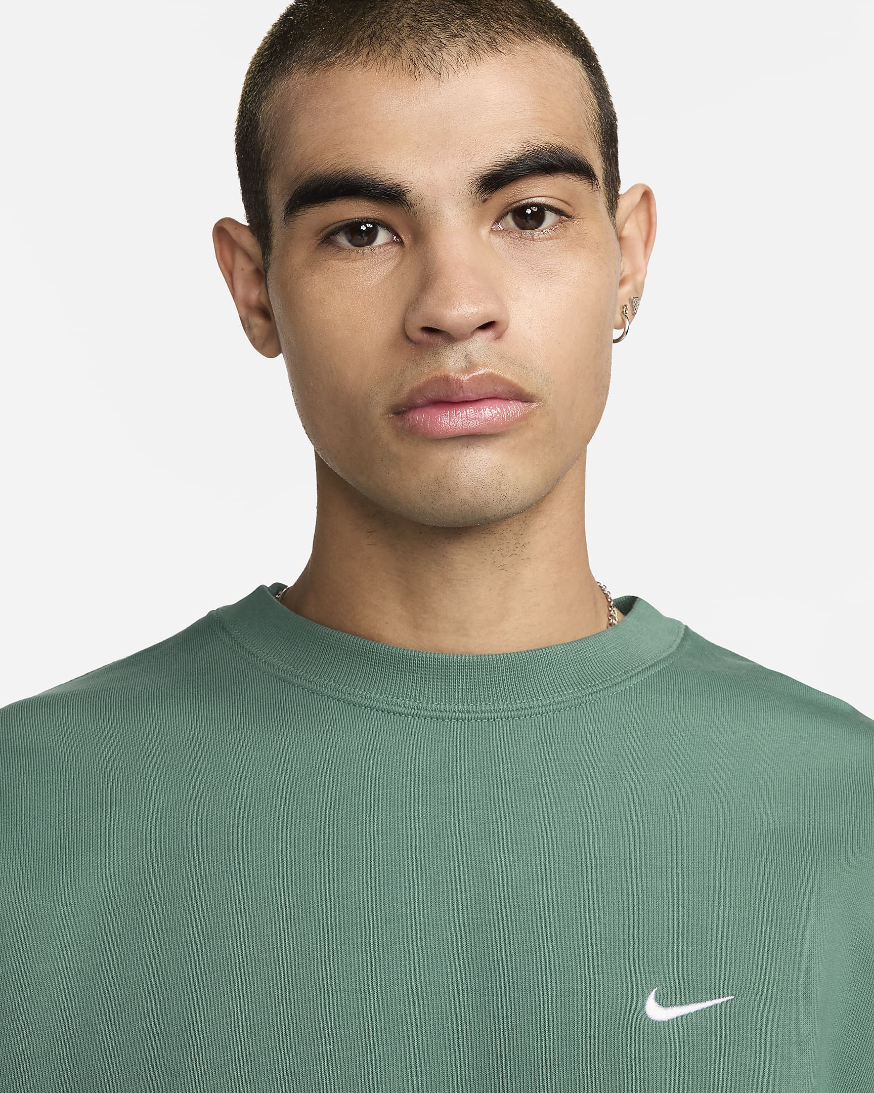 Nike Solo Swoosh Men's Fleece Crew. Nike NL