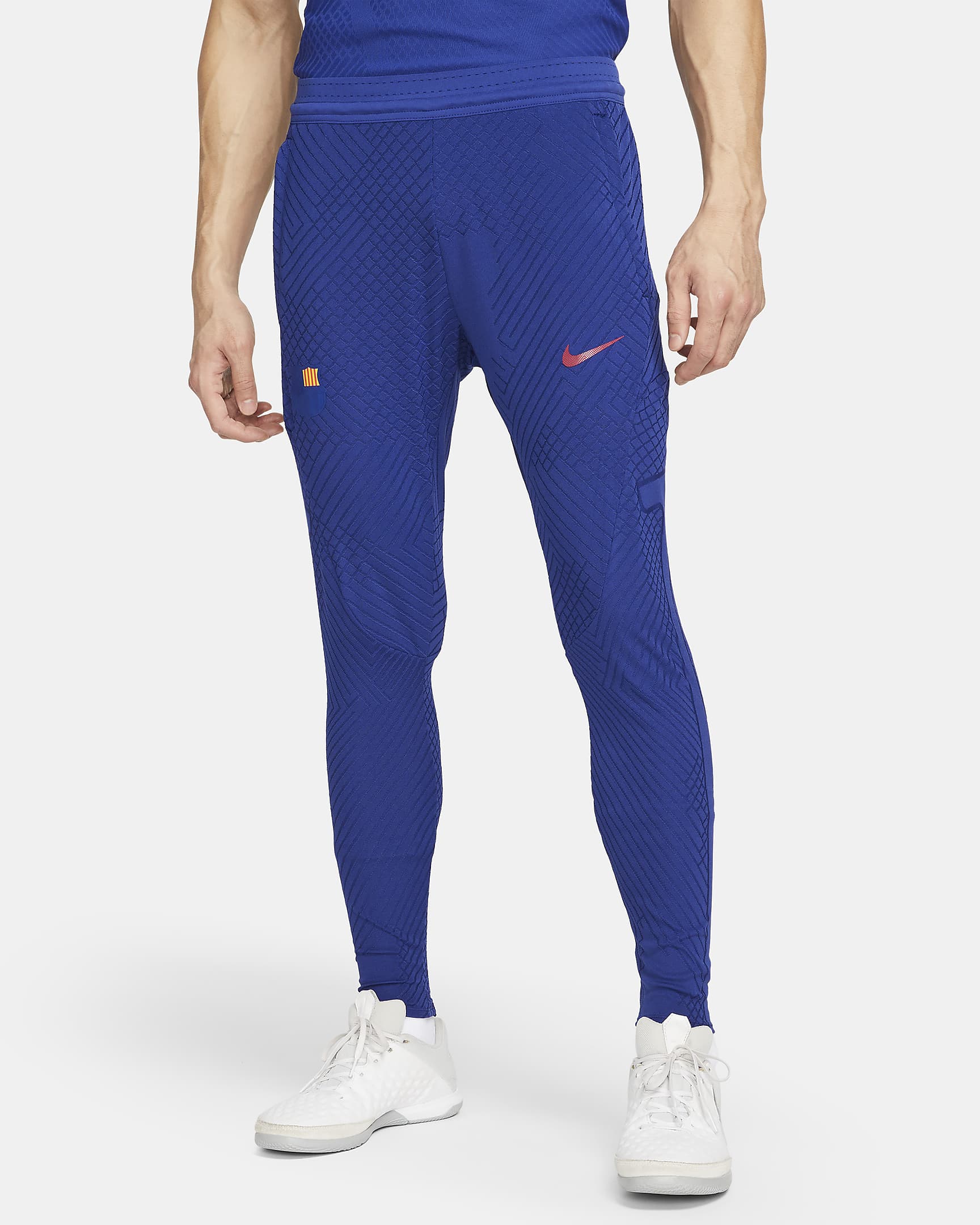 F.C. Barcelona Strike Elite Men's Nike Dri-FIT ADV Knit Football Pants. Nike SE