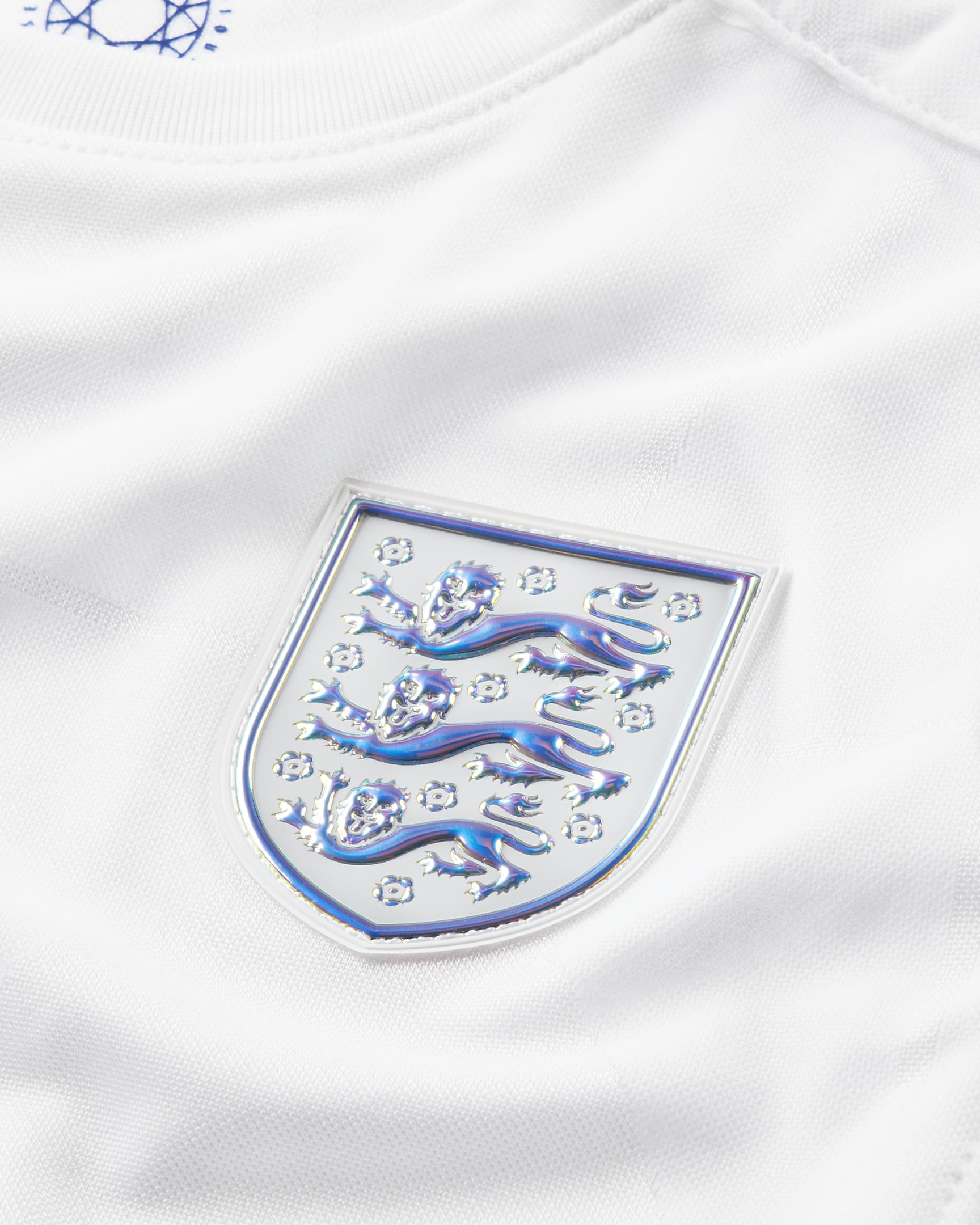 England 2022 Home Baby/Toddler Nike Football Kit. Nike LU