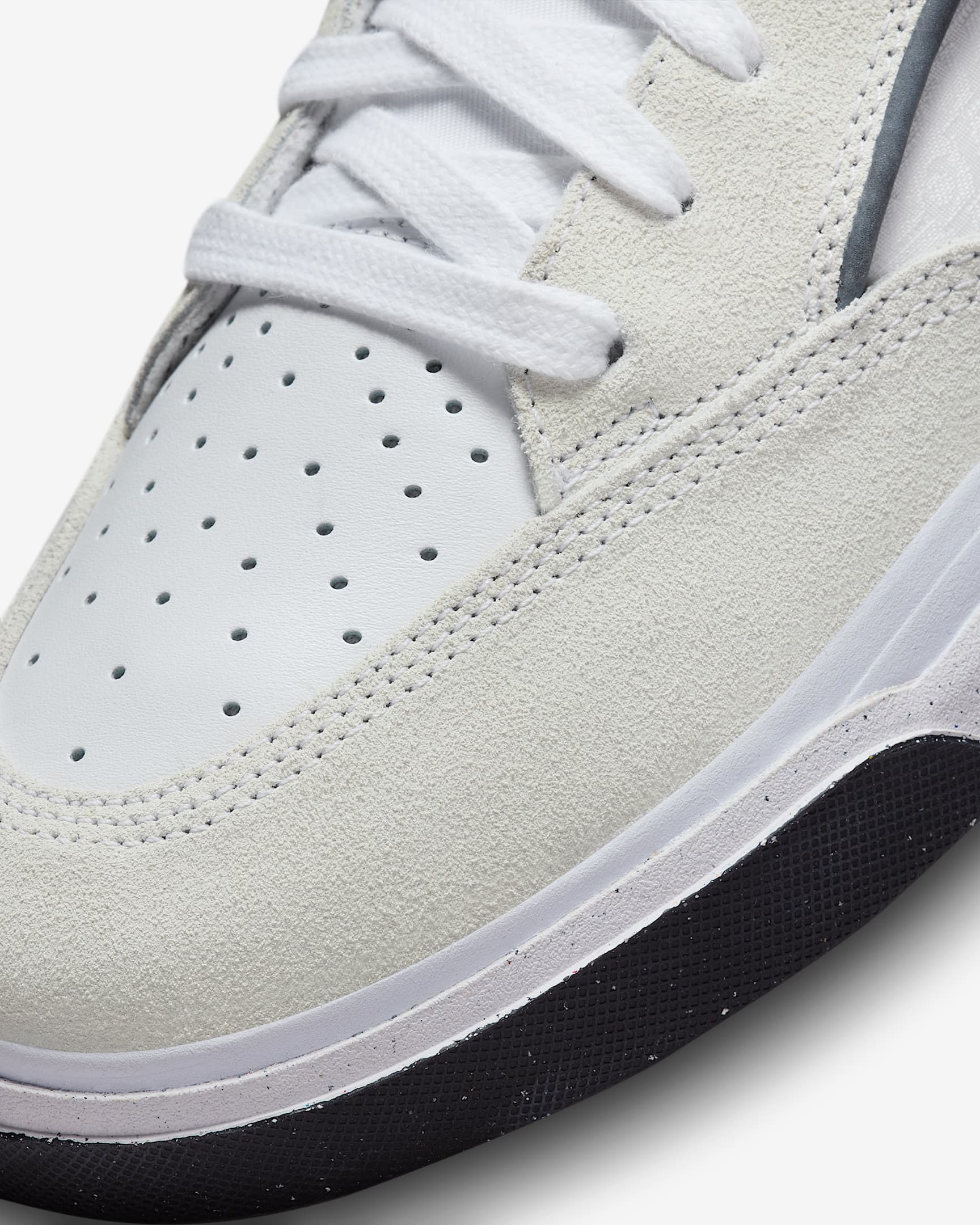 Nike SB React Leo Skate Shoes. Nike VN