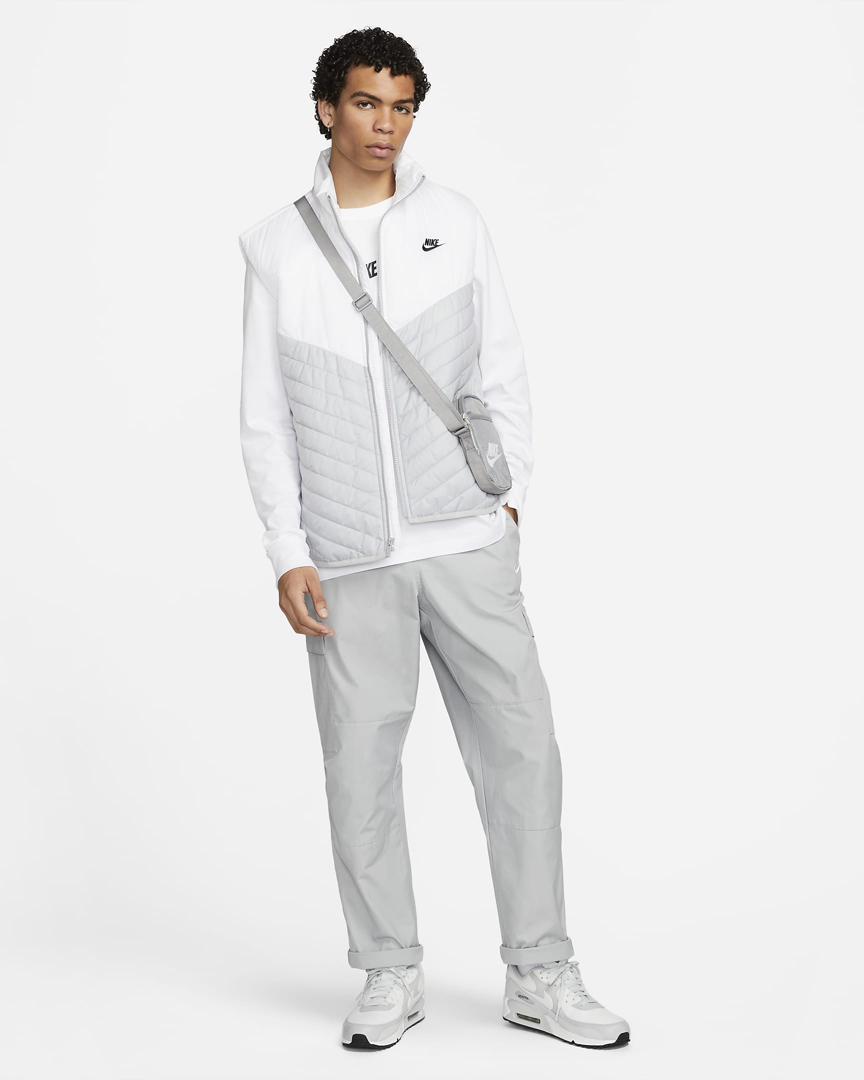 Nike Therma-FIT Windrunner Men's Midweight Puffer Gilet. Nike SI