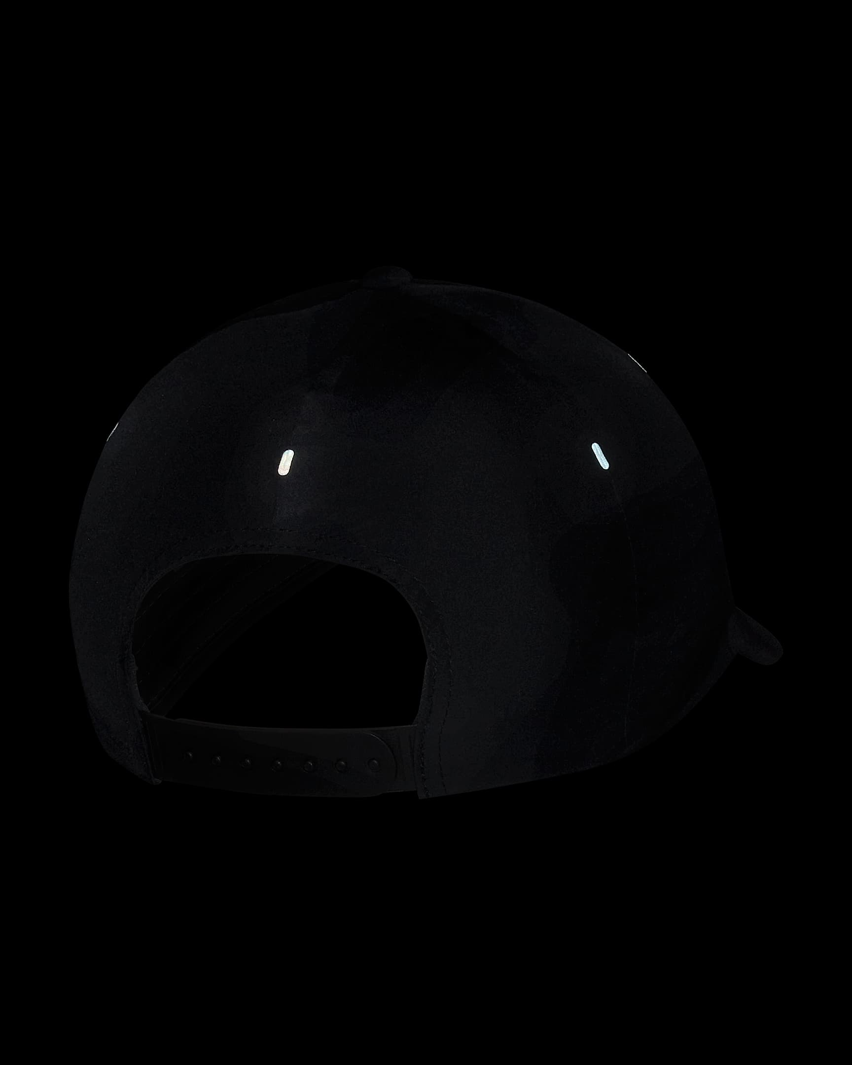 Nike Storm-FIT ADV Club Structured AeroBill Cap. Nike NZ