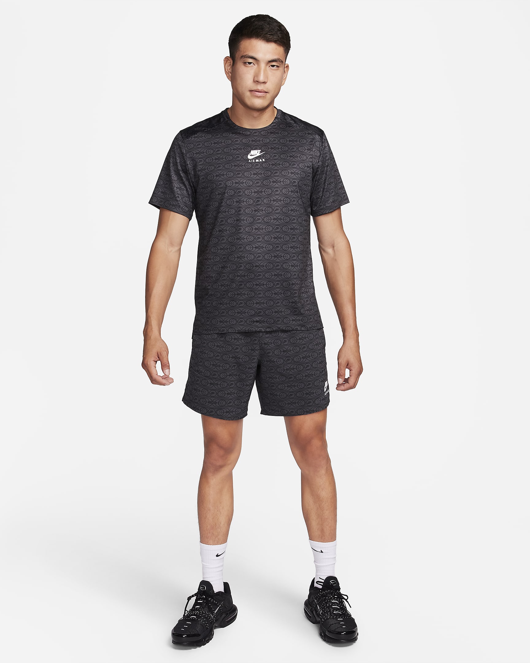 Nike Air Max Men's Woven Shorts. Nike BE