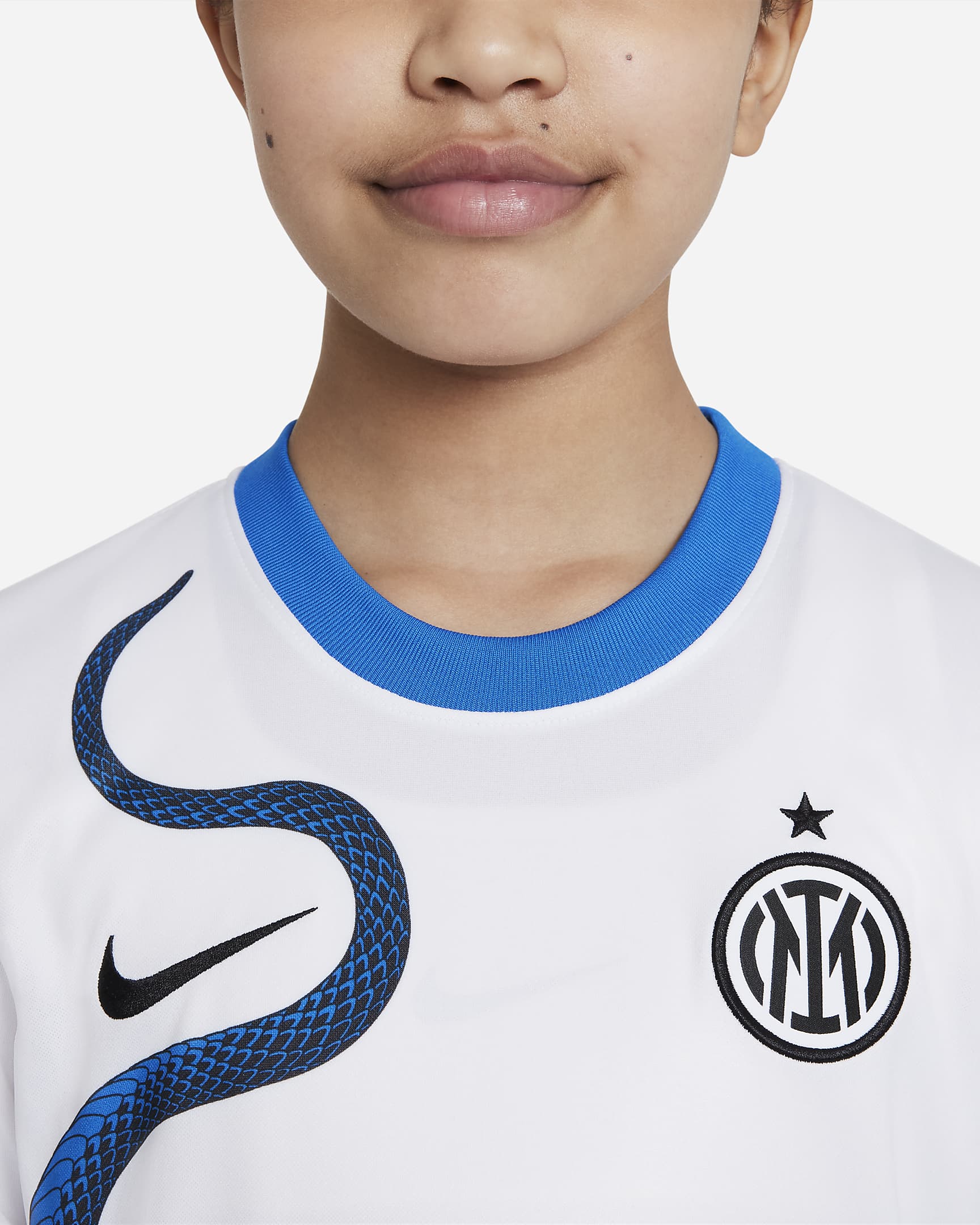 Inter Milan 2021/22 Stadium Away Older Kids' Nike Dri-FIT Football ...