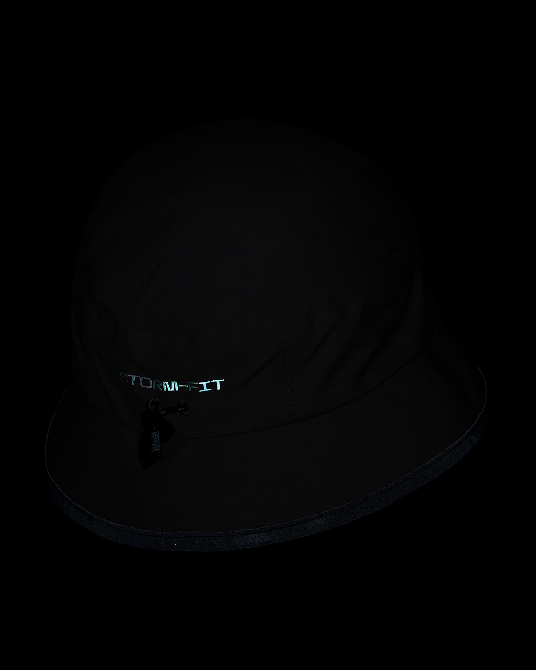 Nike Storm-FIT Running Bucket Hat. Nike PH