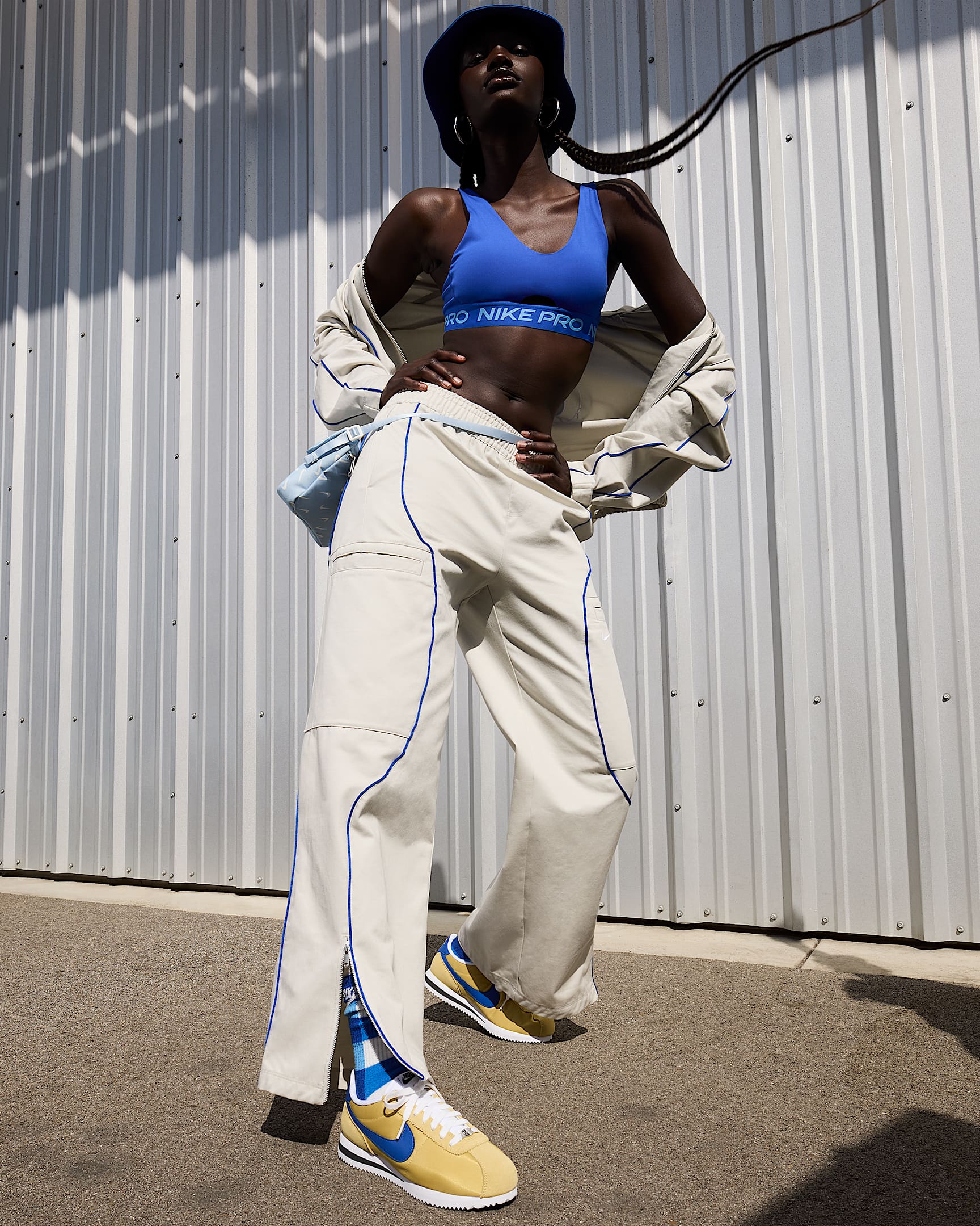 Nike Cortez Textile Shoes. Nike NL