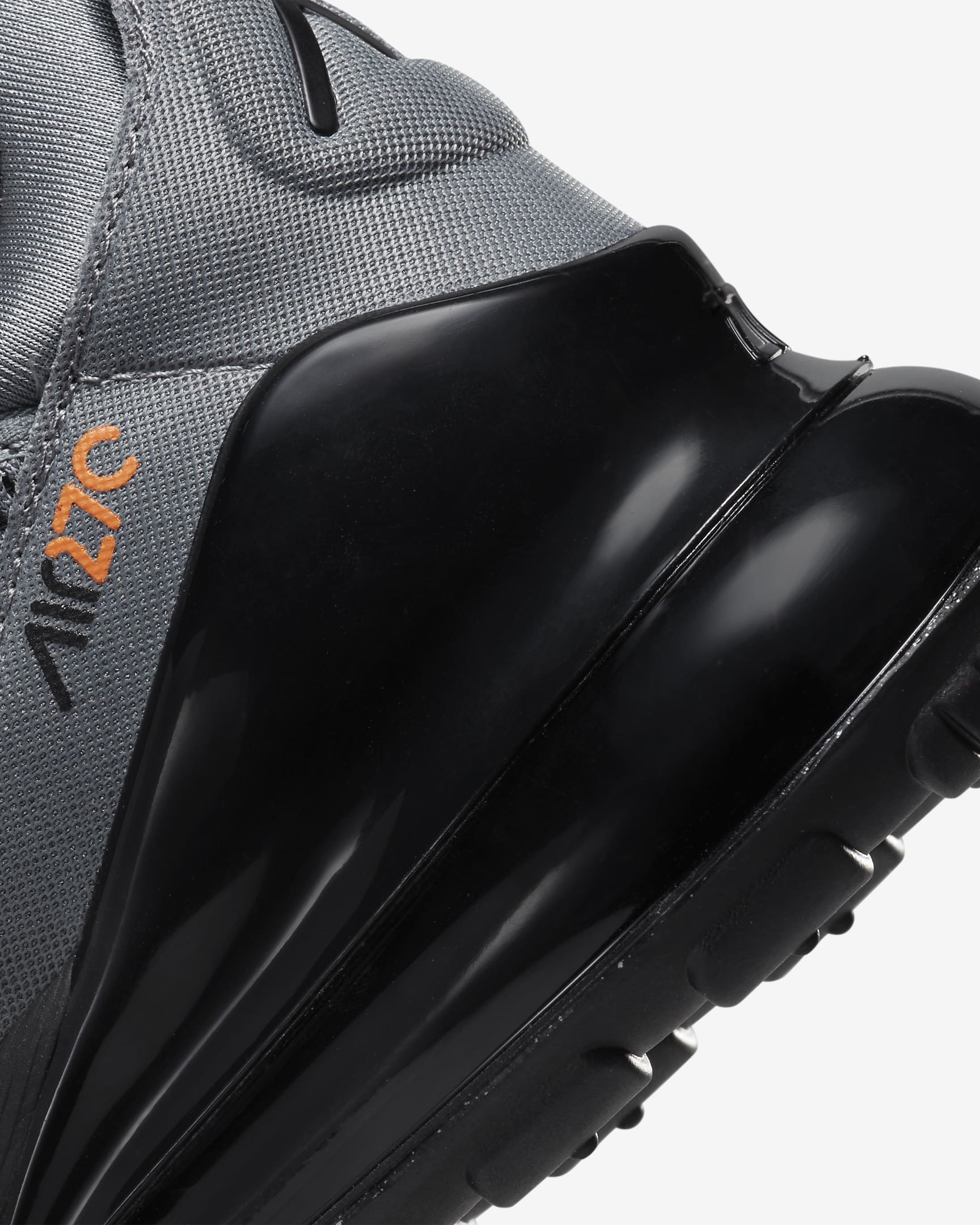 Nike Air Max 270 Men's Shoes. Nike LU