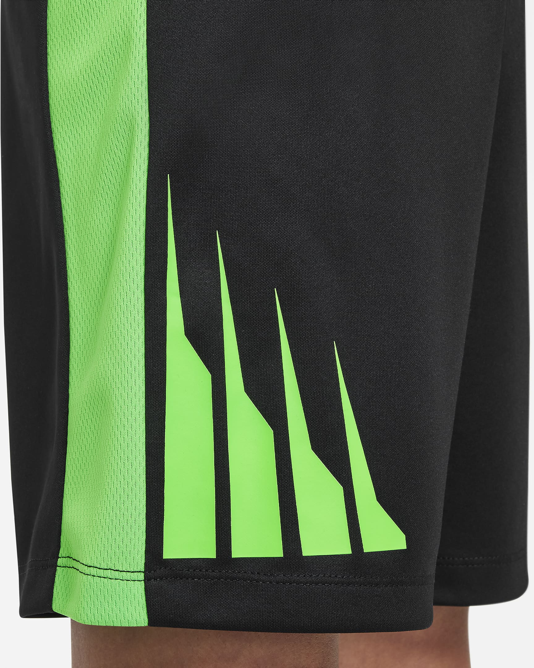 CR7 Older Kids' Dri-FIT Academy23 Football Shorts. Nike IN