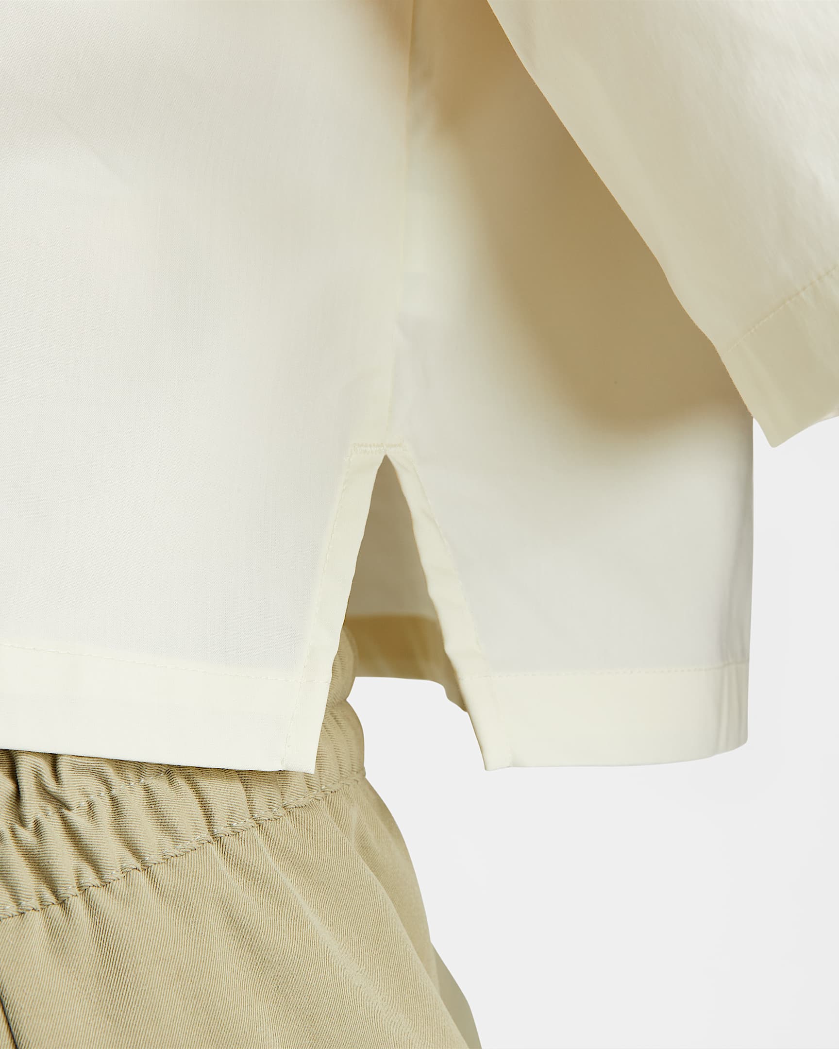 Nike Sportswear Collection Women's Collared Short-Sleeve Top. Nike PH