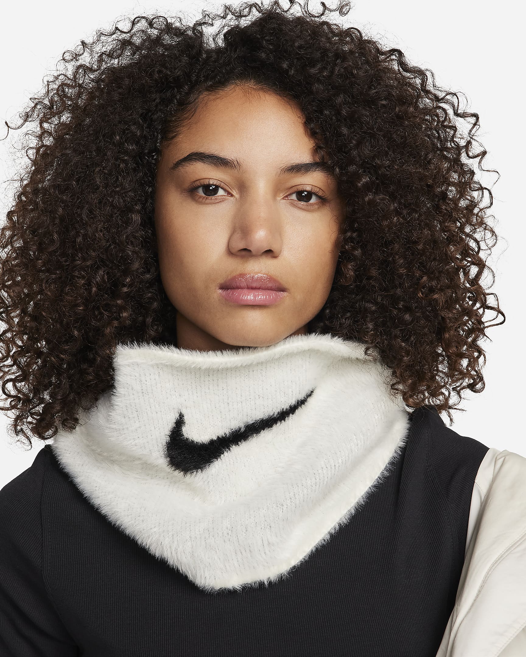 Nike Plush Knit Infinity Scarf. Nike NL