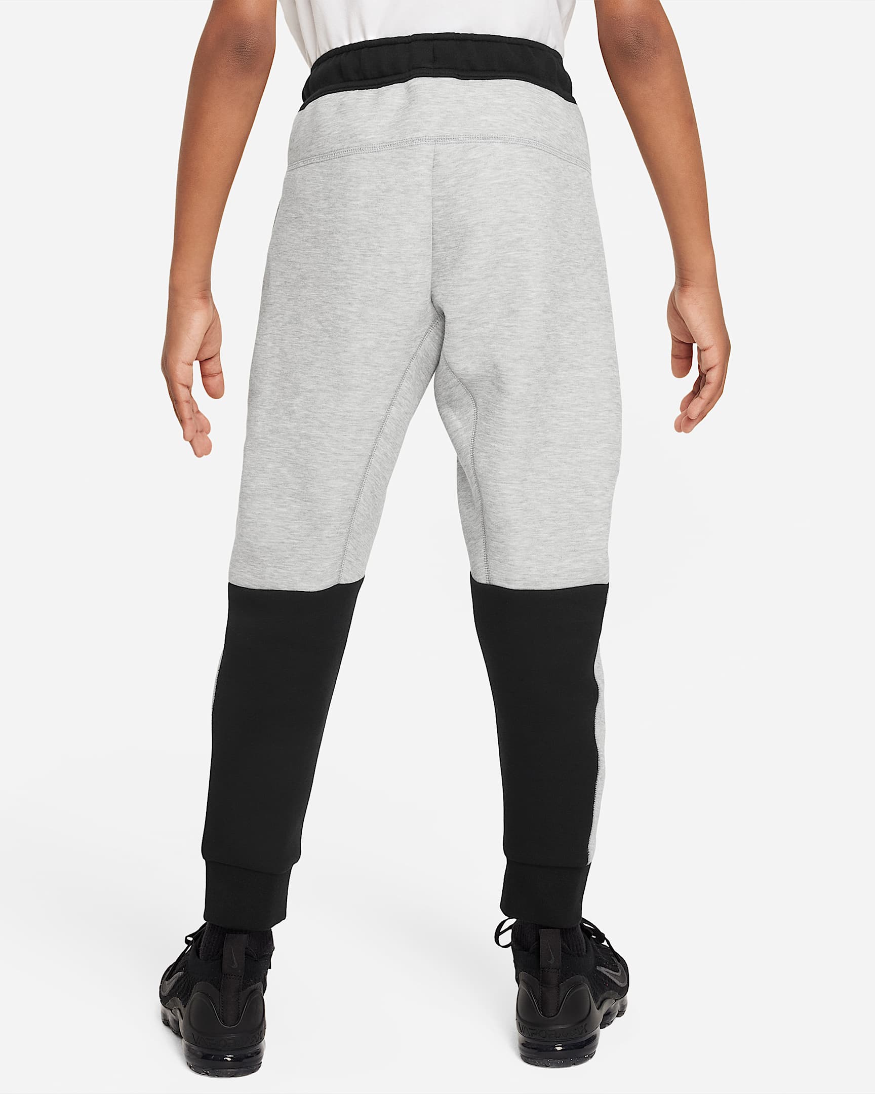 Nike Sportswear Tech Fleece Older Kids' (Boys') Trousers. Nike UK