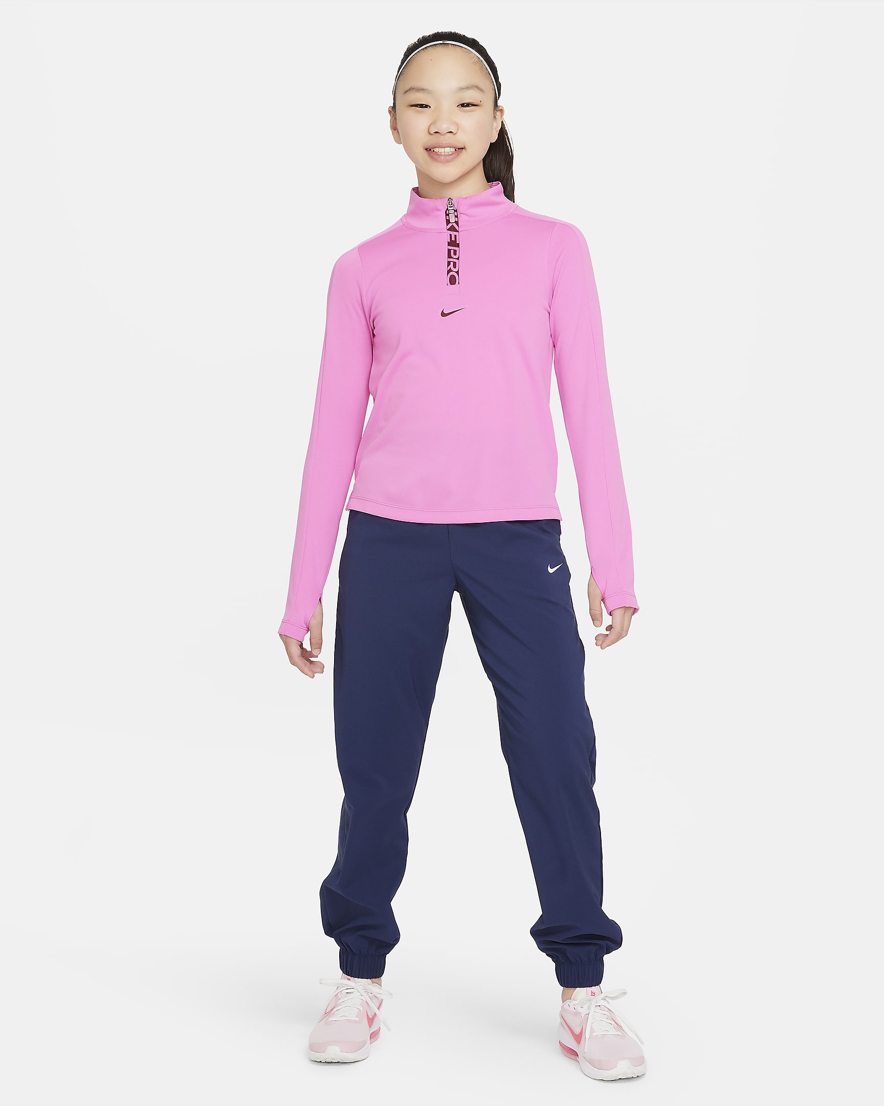 Nike Pro Girls' Dri-FIT Long-Sleeve 1/2-Zip Top. Nike UK