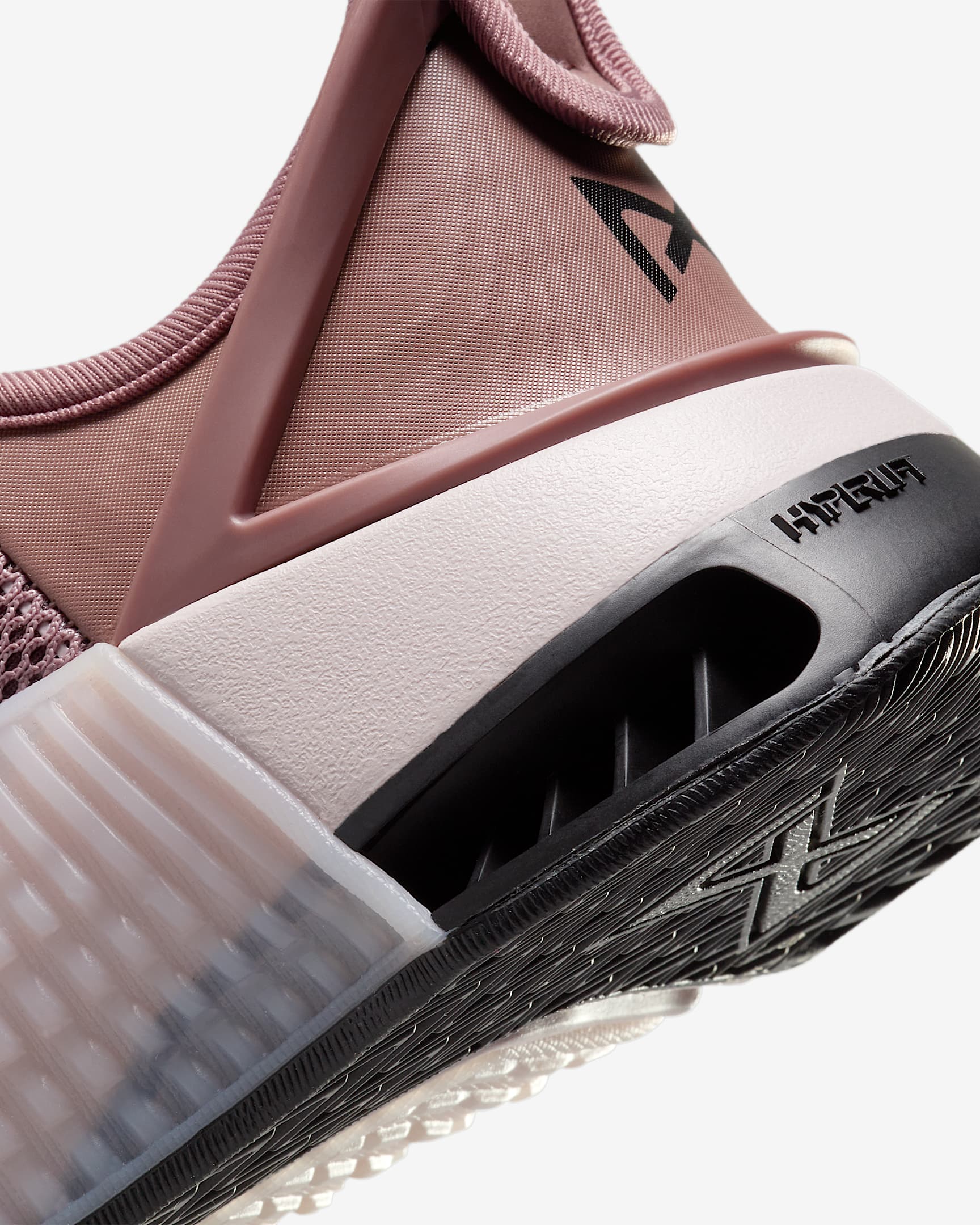 Nike Metcon 9 EasyOn Women's Workout Shoes. Nike LU