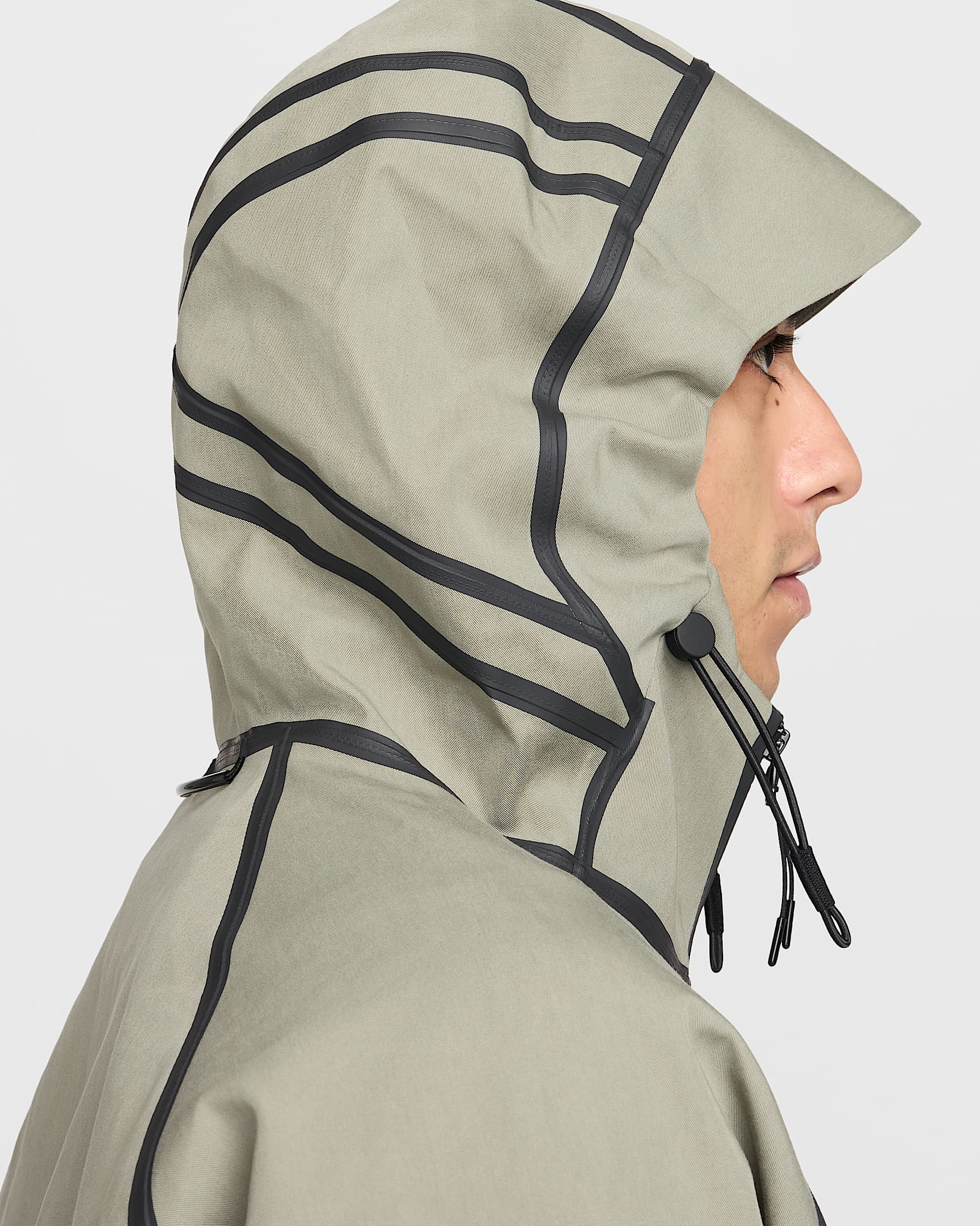 Nike Tech Men's Storm-FIT Hooded Rain Jacket. Nike RO