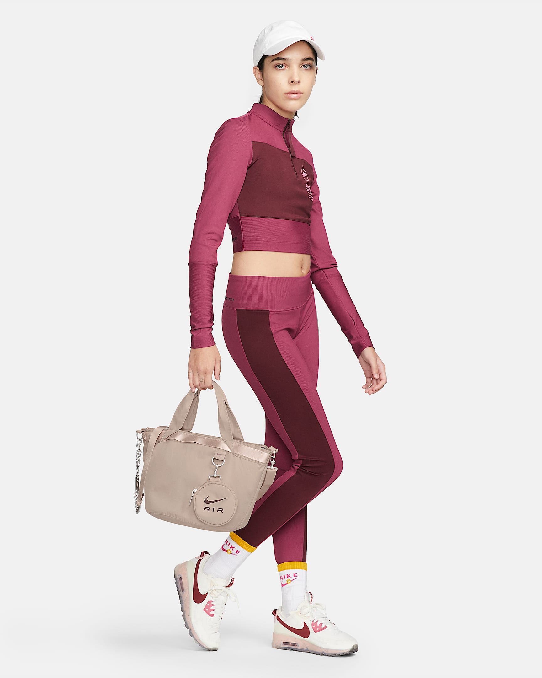 Nike Air Futura Luxe Tote (10L). Nike ID