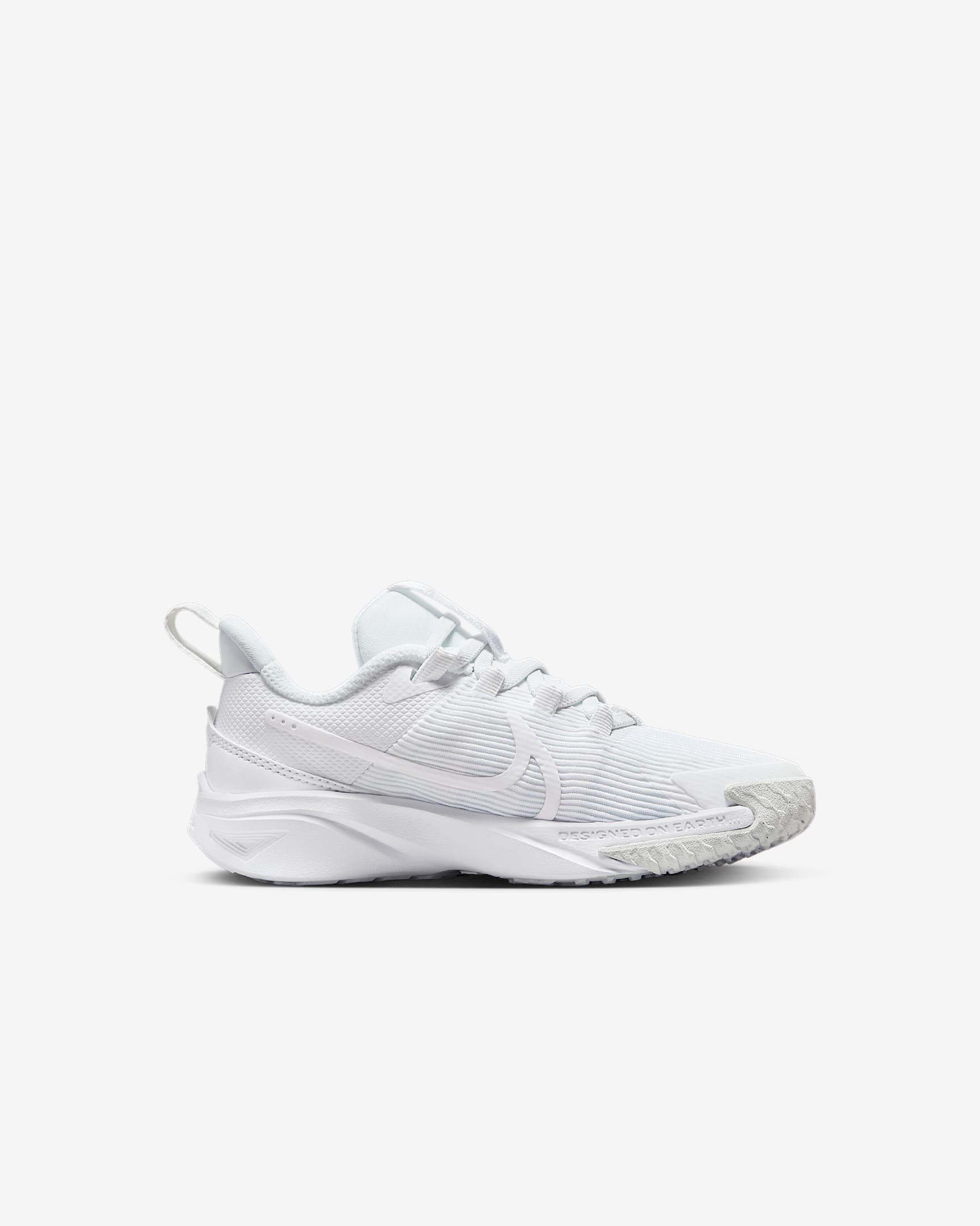 Nike Star Runner 4 Younger Kids' Shoes. Nike IE