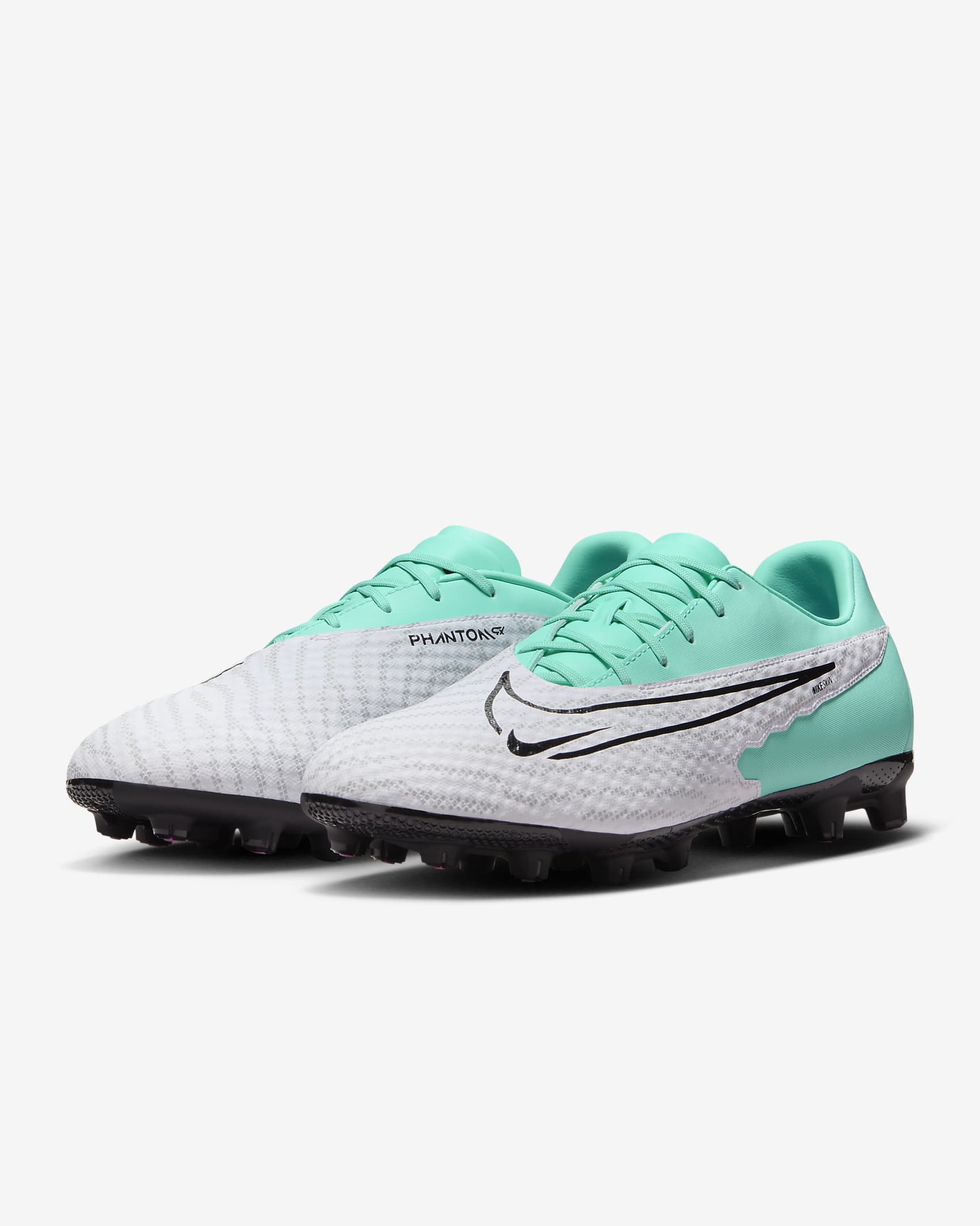 Nike Phantom GX Academy Hard-Ground Low-Top Football Boot. Nike PH
