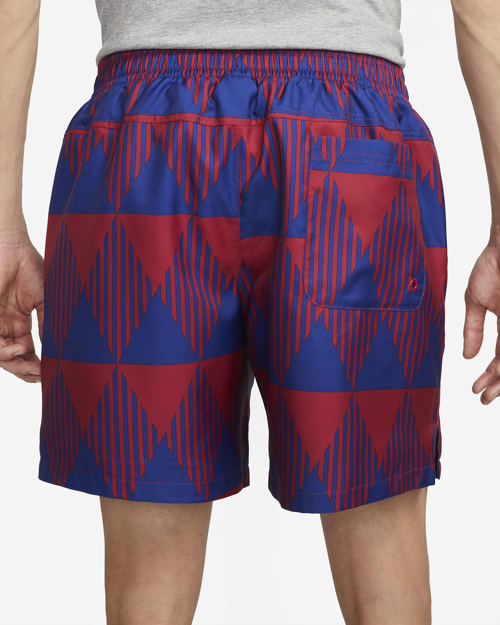 F.C. Barcelona Flow Men's Nike Graphic Football Shorts. Nike DK